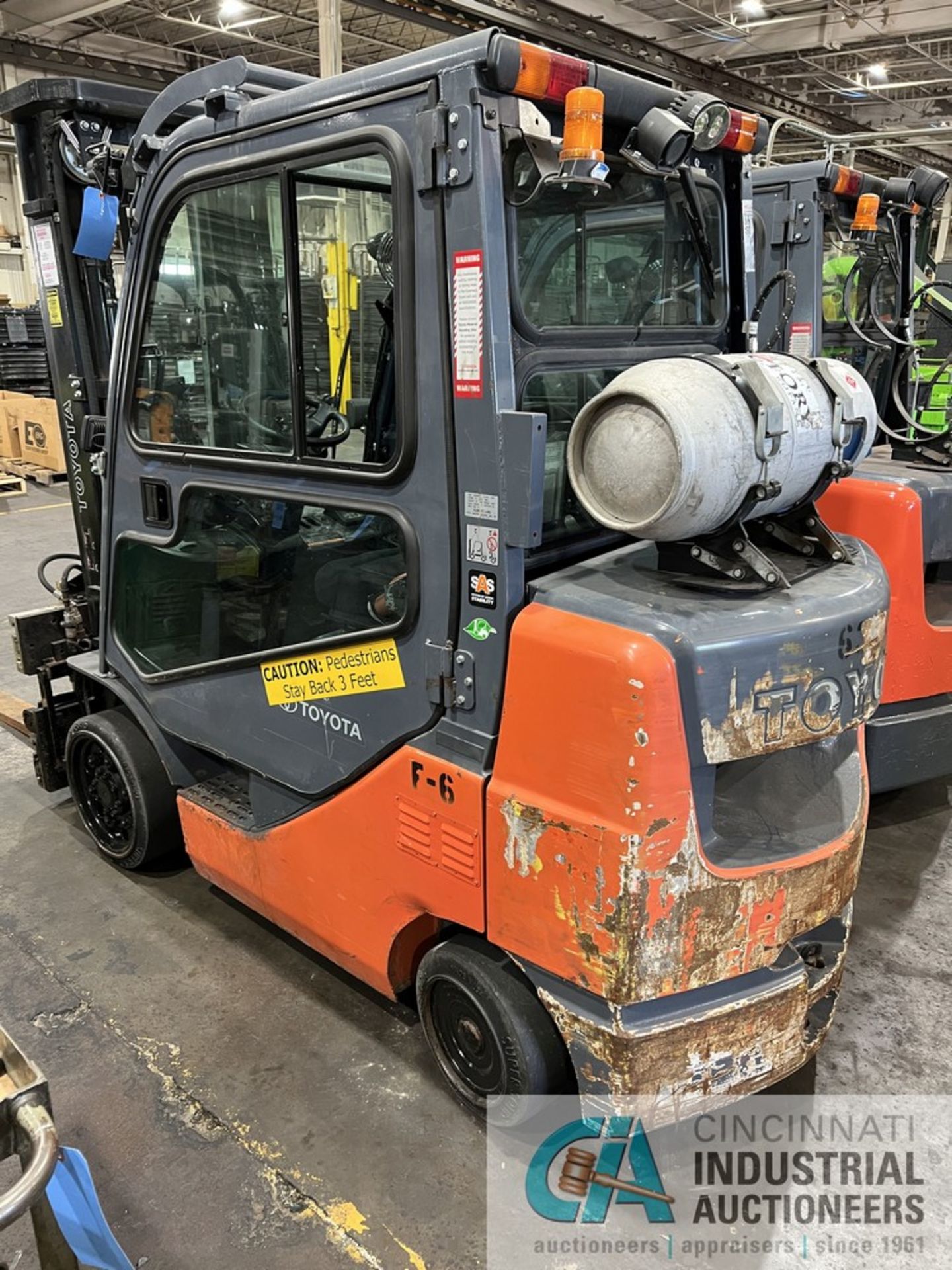 { Choice of lots: 301, 302 } 4,750 LB. TOYOTA MODEL 8FGCU30 LP GAS ...