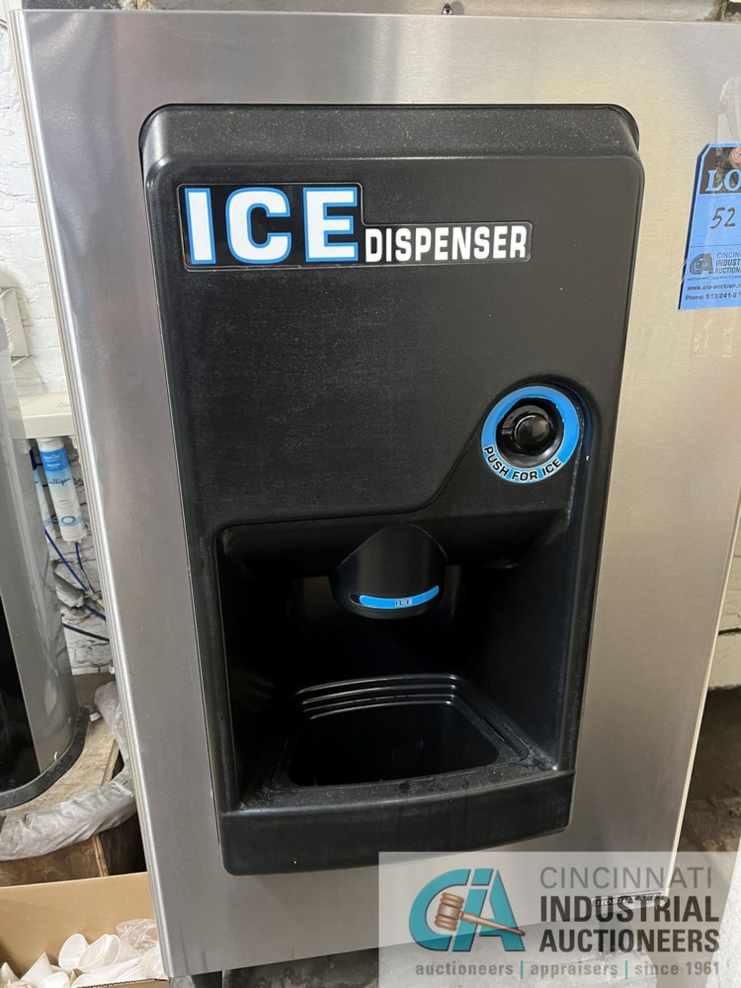 HOSHIZAKI MODEL DB-200H ICE MACHINE; S/N C55390D - Located at 1957 ...