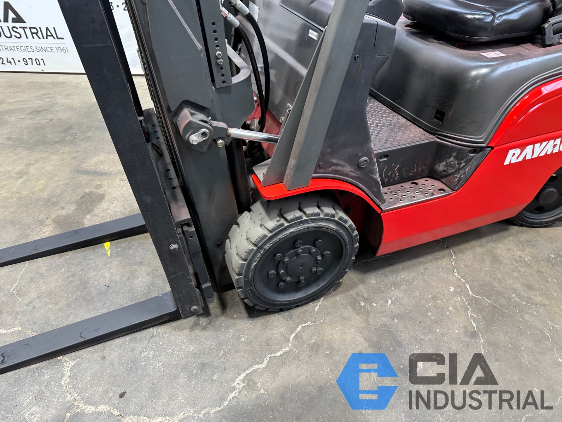 5,000 LB. RAYMOND MODEL MCP1F2A25LV LP GAS CUSHION TIRE FORKLIFT; S/N ...