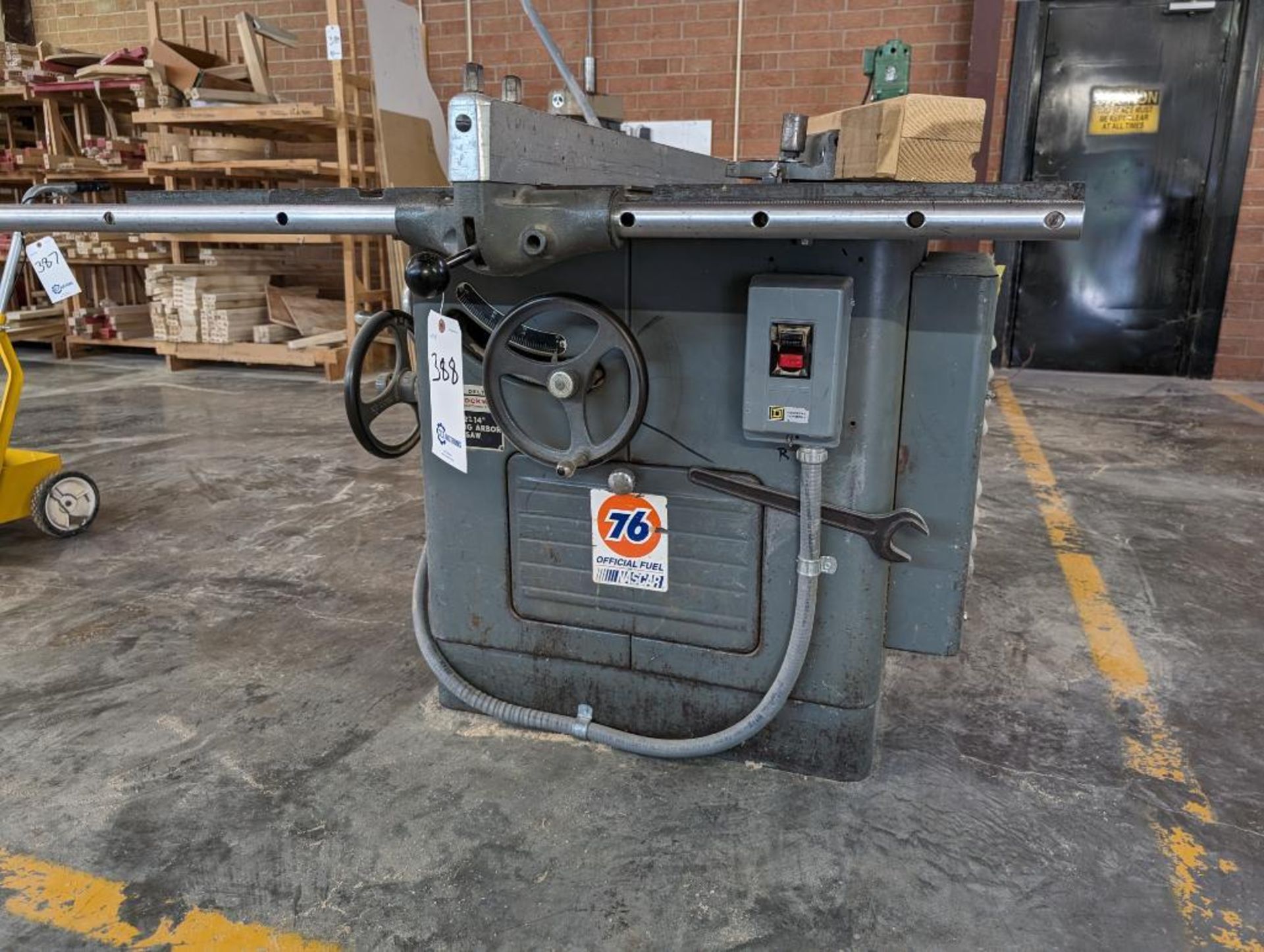 Delta/Rockwell 12" x 14" table saw