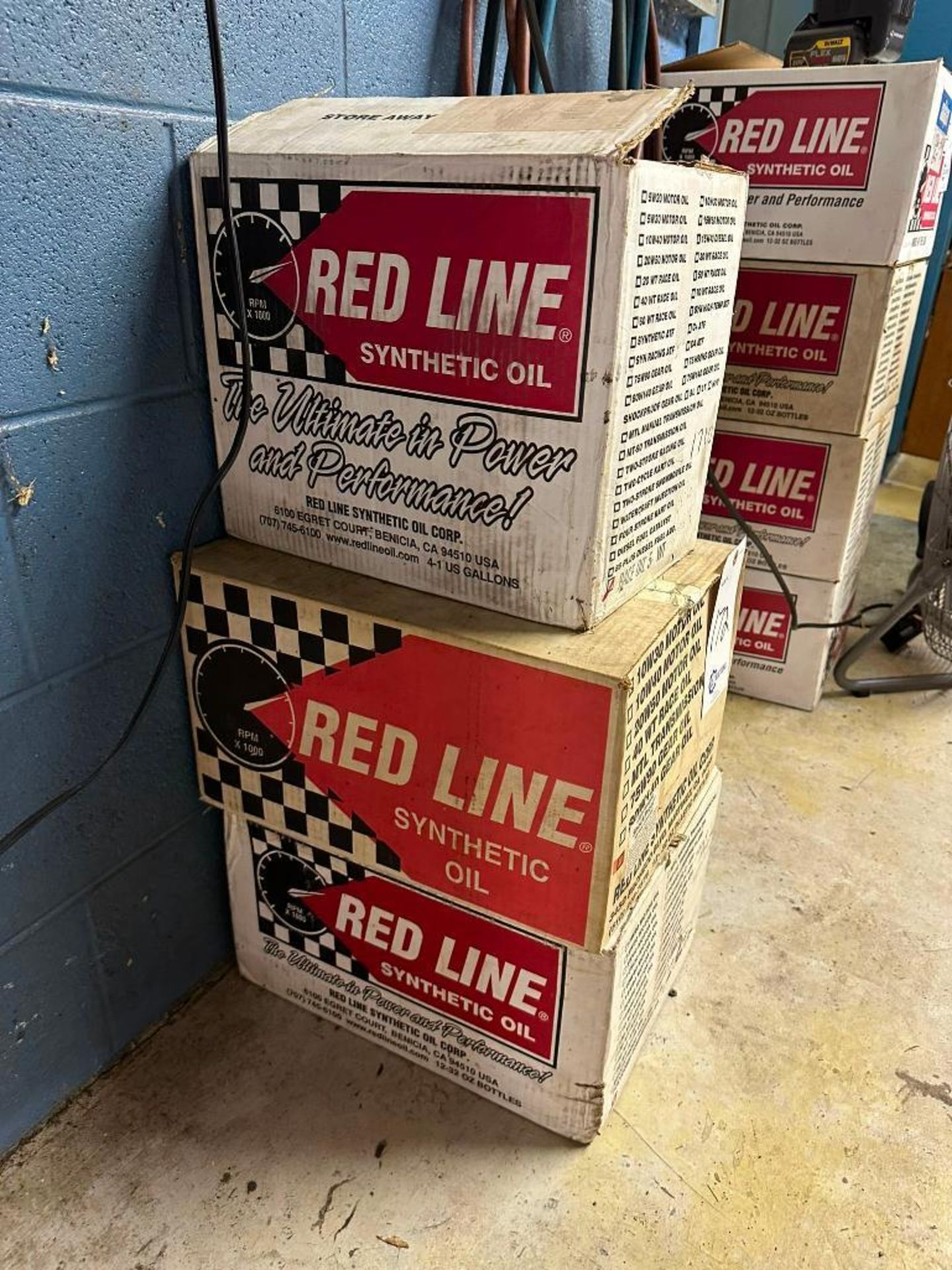 Red Line synthetic race oil
