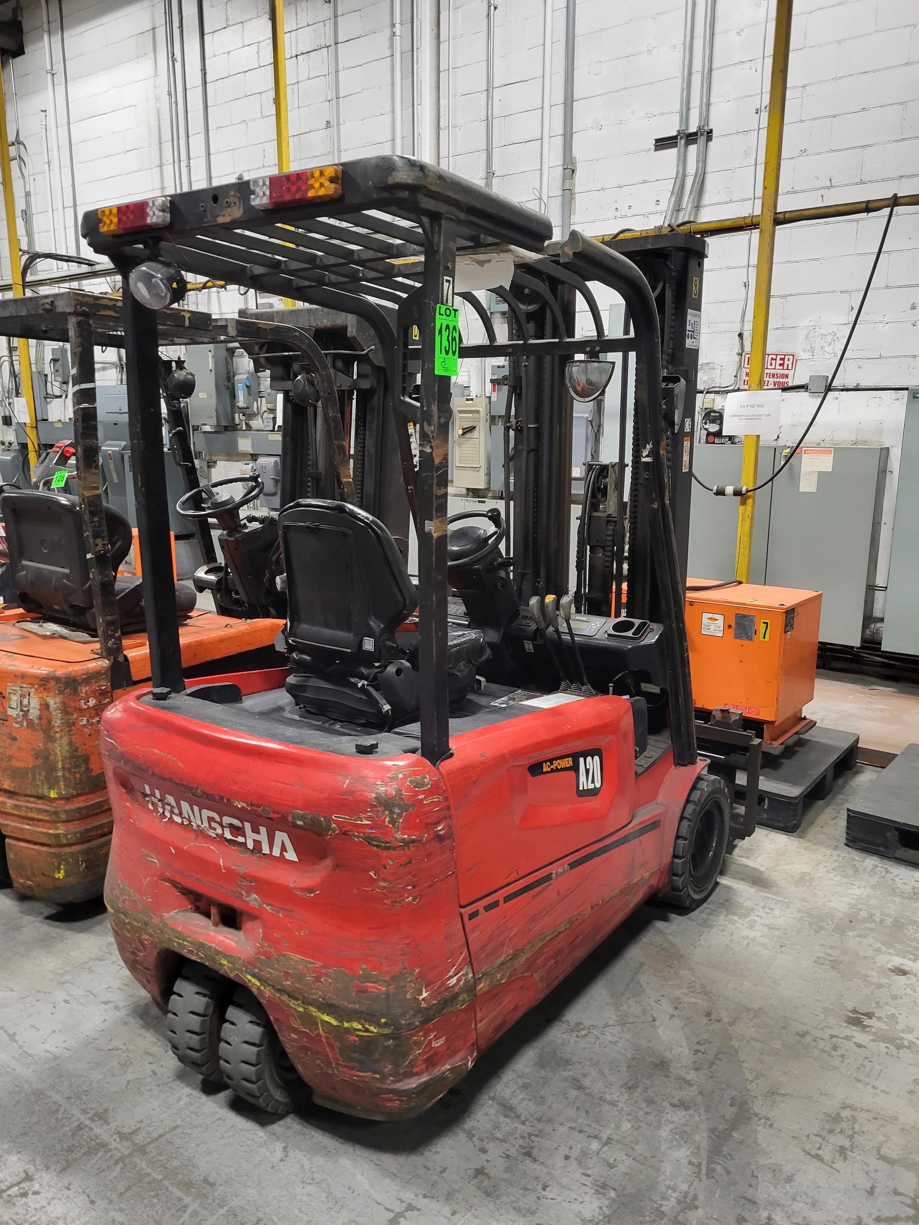 2017 HANGCHA mod. CPDS20-AC6 3-Wheel Electric Forklift and Charger. 48V ...