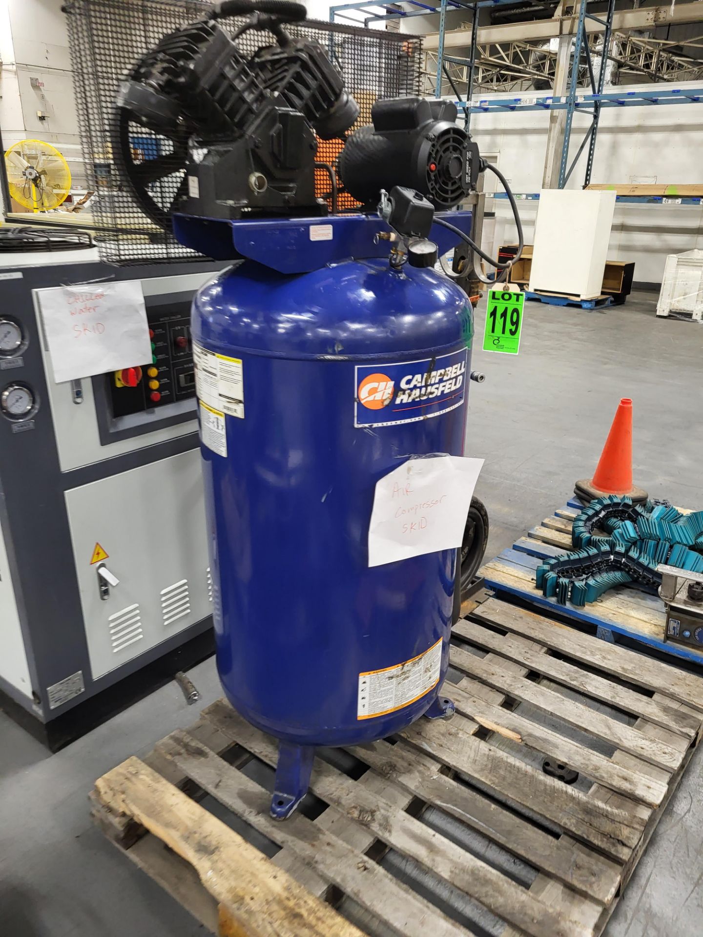 5 HP CAMPBELL HAUSFELD Air Compressor mod. TQ310401AJ-AGM07 w/ PACKLESS ...