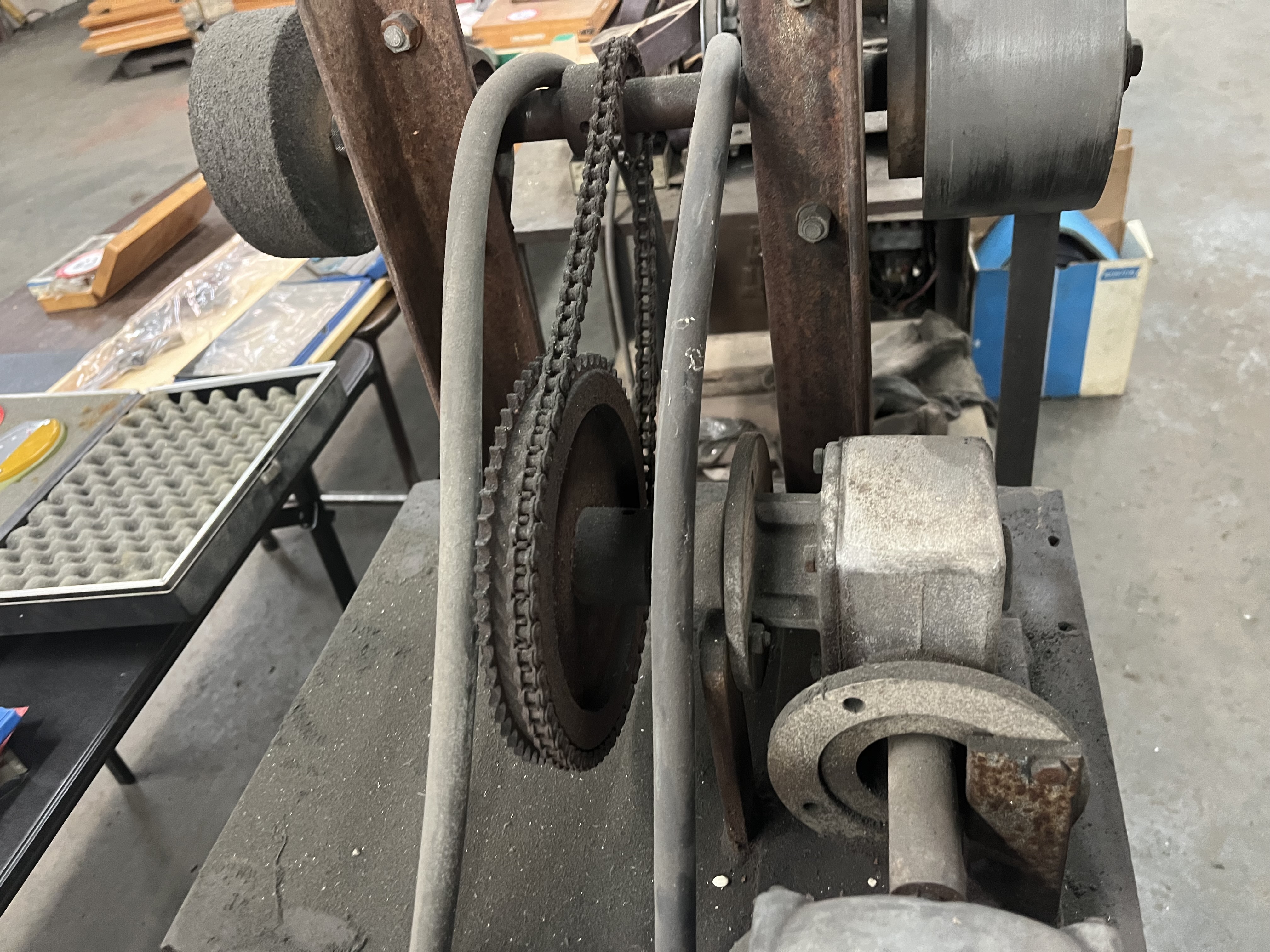Custom Built Grinder/Buffer, 2 Spindle, Pedestal Mounted
