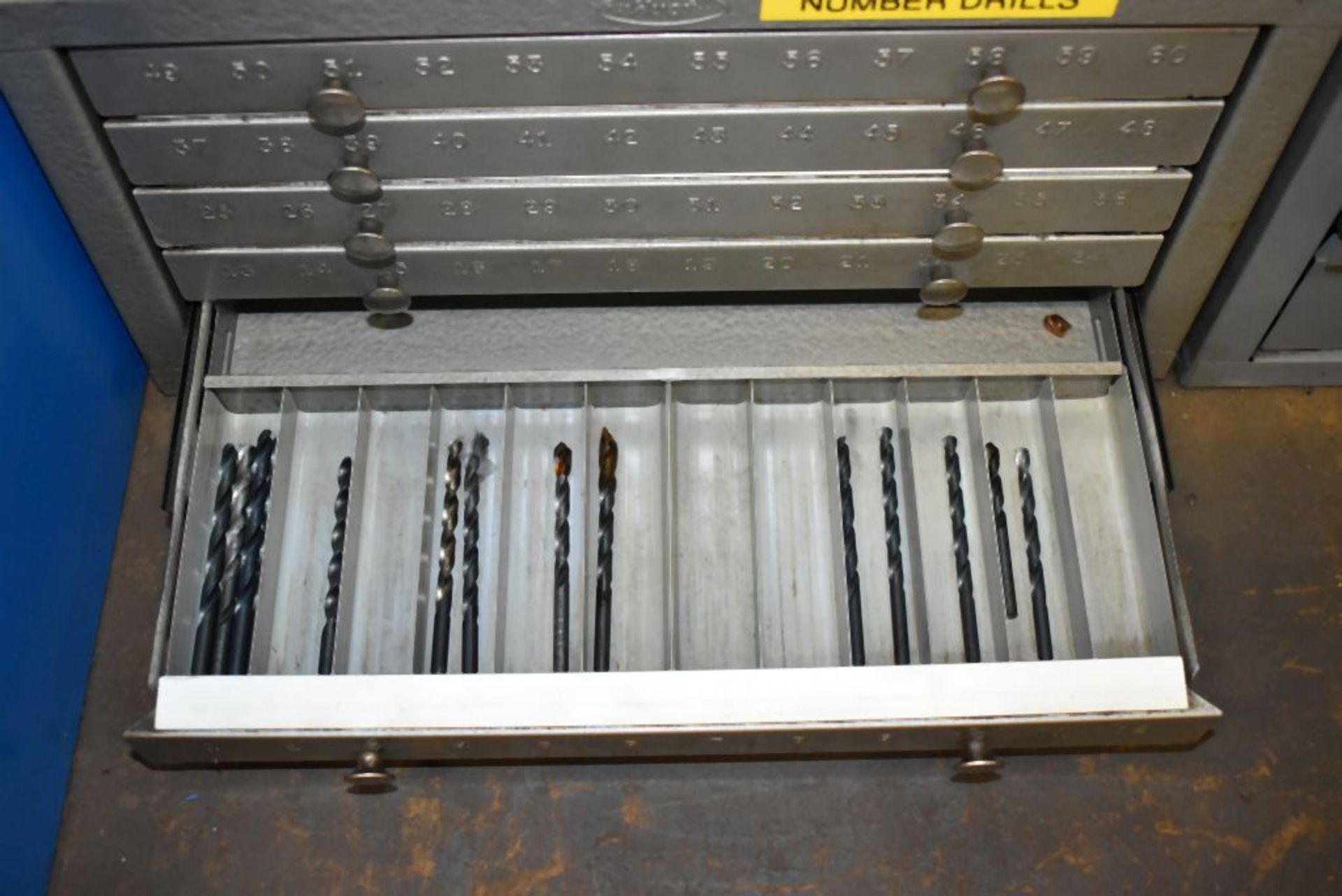 HUOT FIVE DRAWER TOOLING CABINET WITH NUMBER DRILL BITS