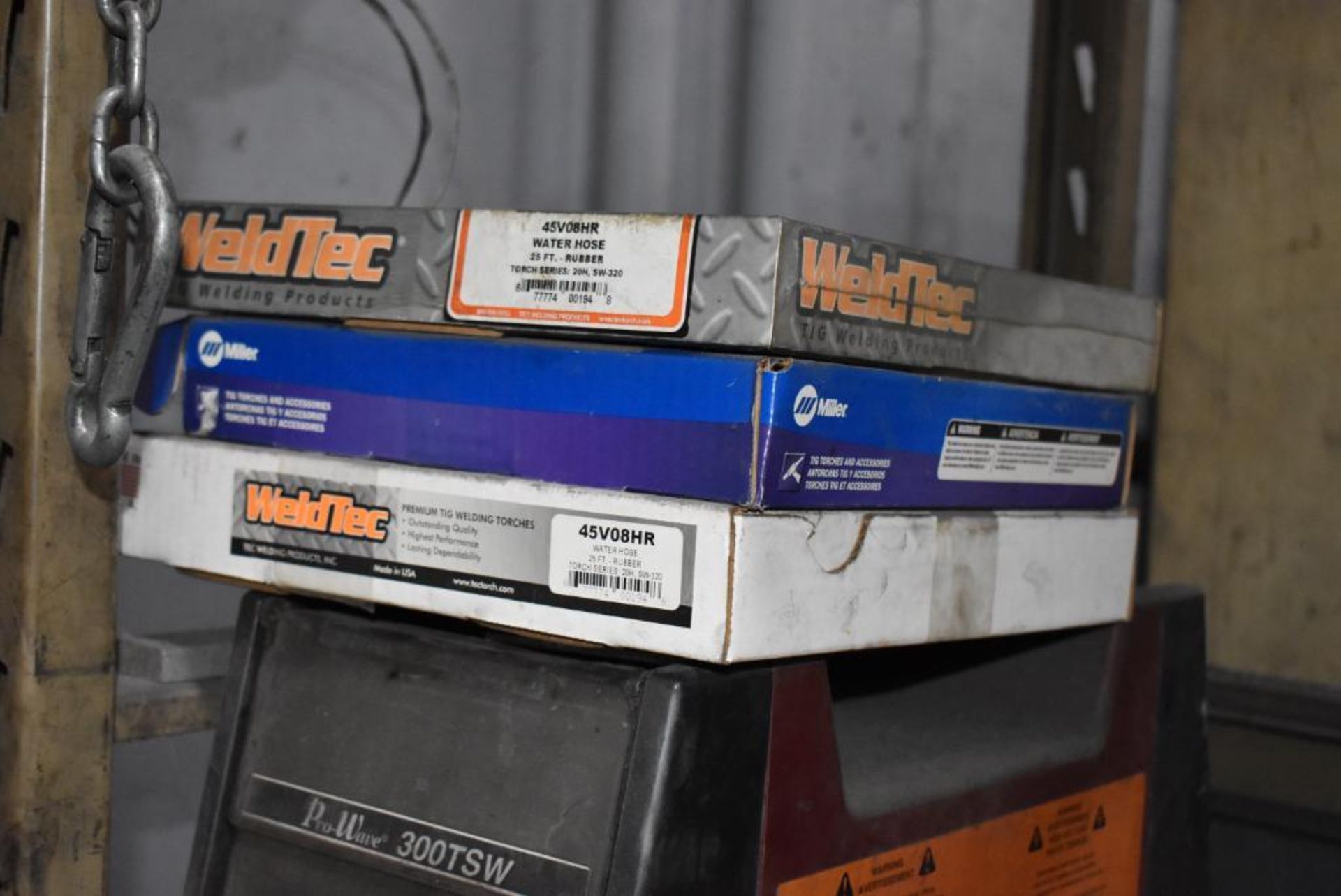 THERMAL ARC PROWAVE 300TSW TIG WELDER WITH MILLER COOLMATE 3 CHILLER