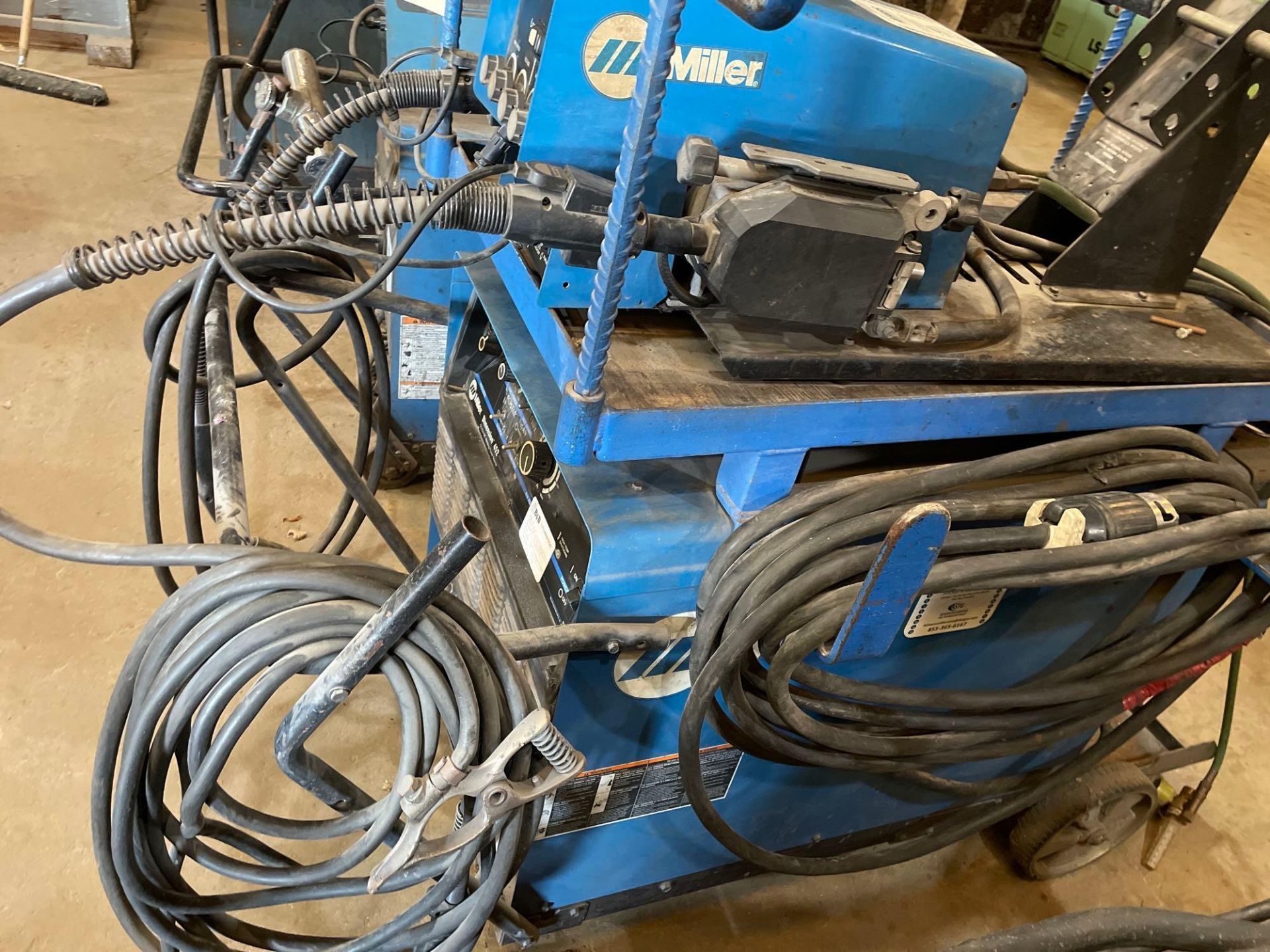 Miller Dimension 452 DC Welding Power Source on Casters with Miller 70 ...