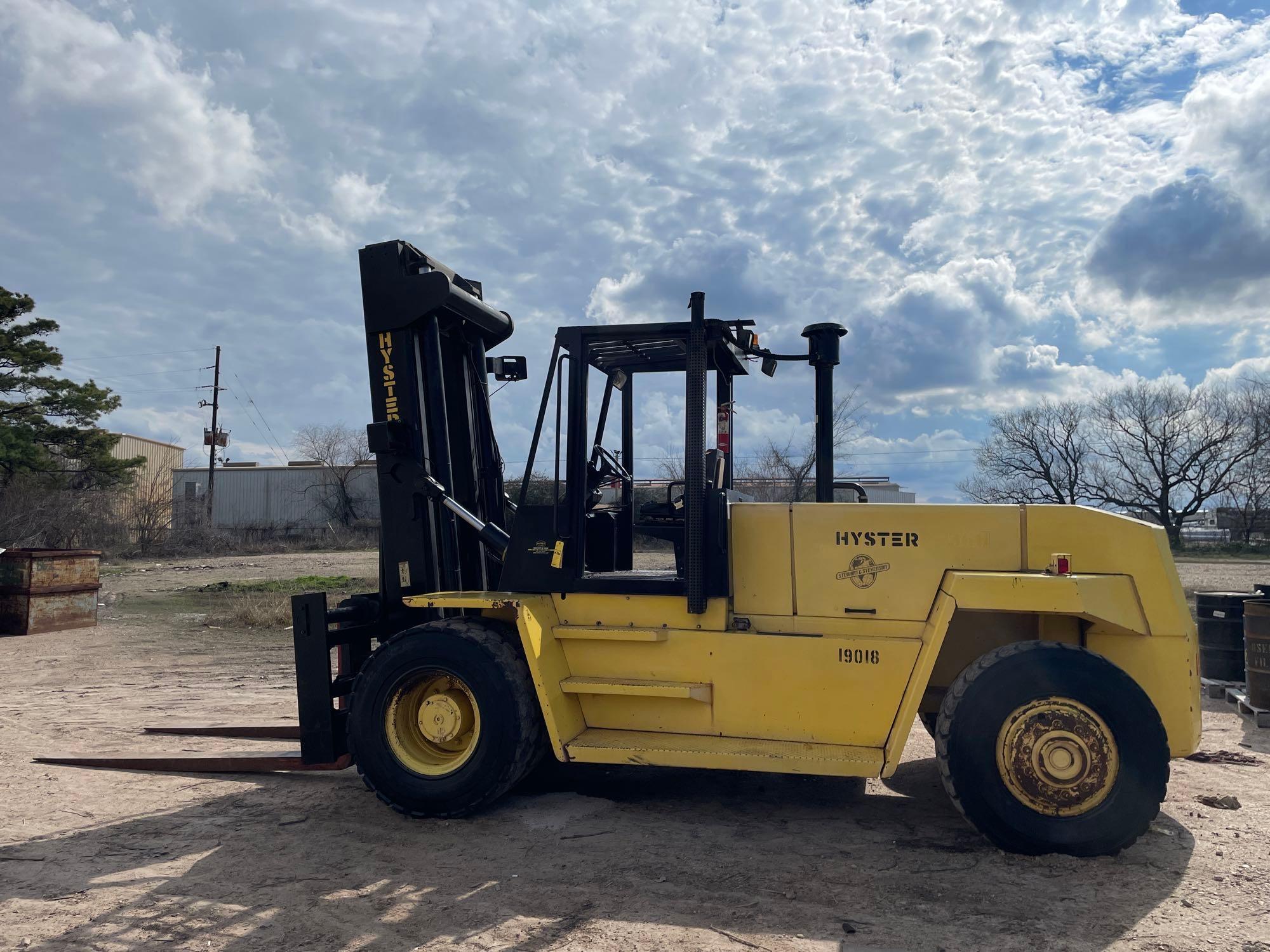 36,000 Lb. Hyster Forklift Model H360XL Diesel Forklift, 2175 hours on ...