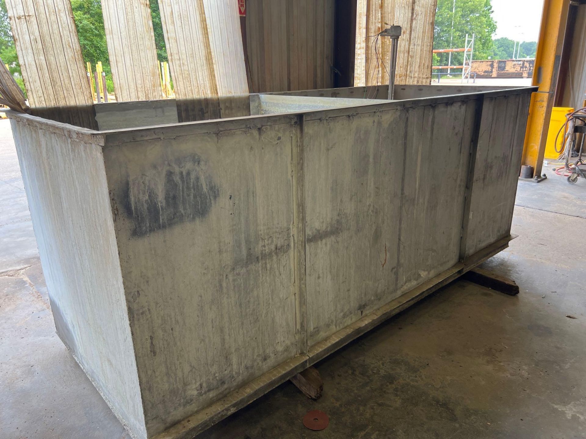 Phosphate Dip Line with Monorail Structure and Hoist System: Includes ...