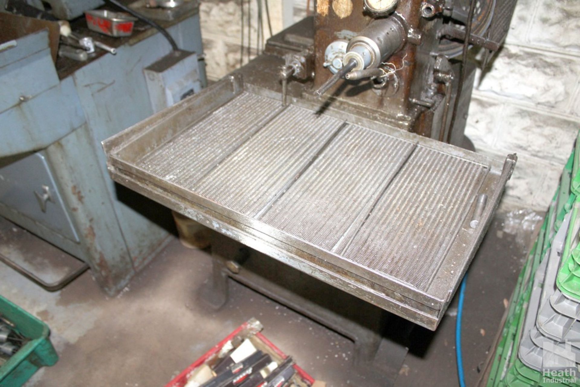 SUNNEN PRECISION HONING MACHINE WITH ASSORTED TOOLING