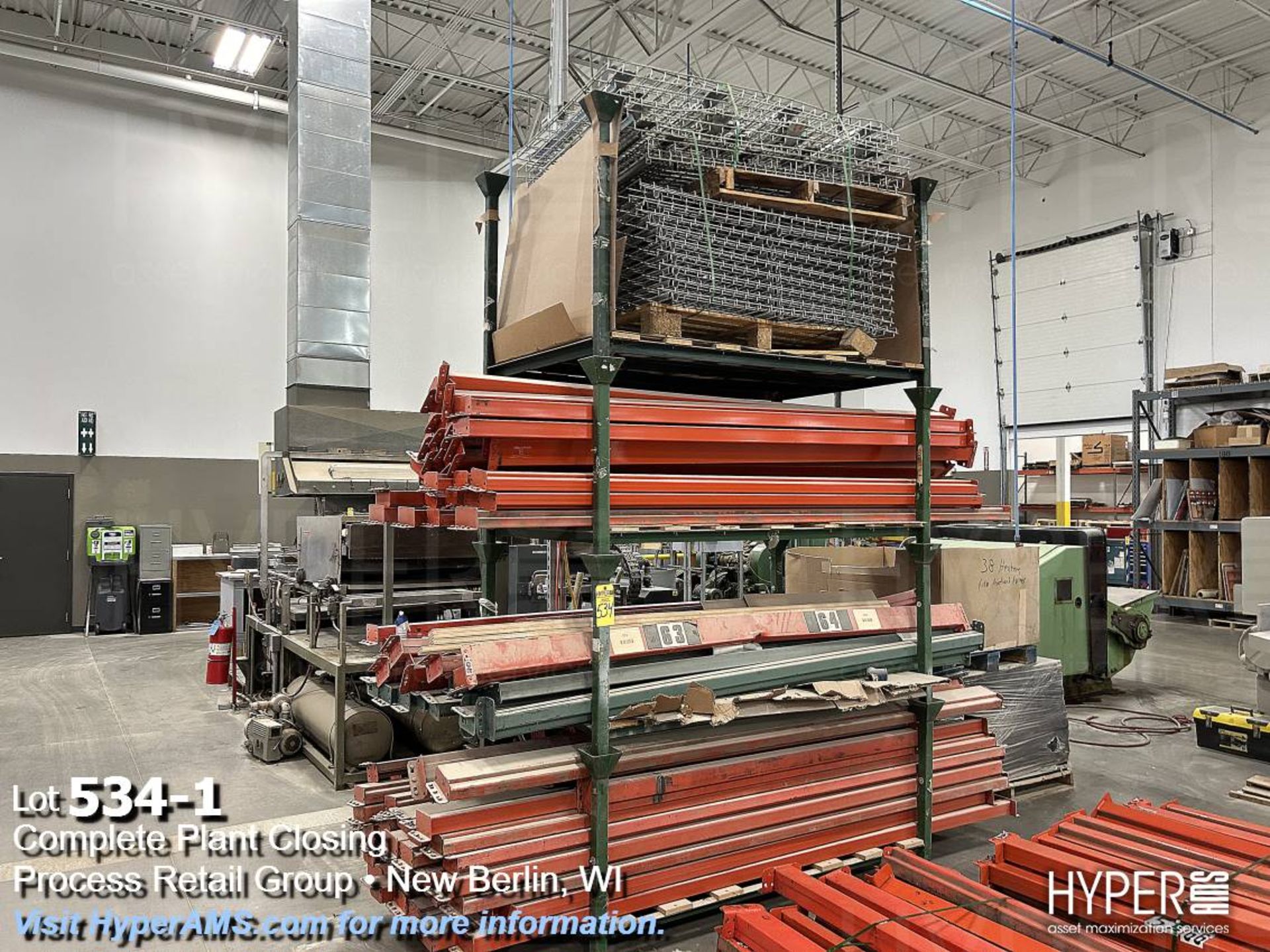 Rack with 10' and 9' pallet racking cross beams apx 98 and with wire ...