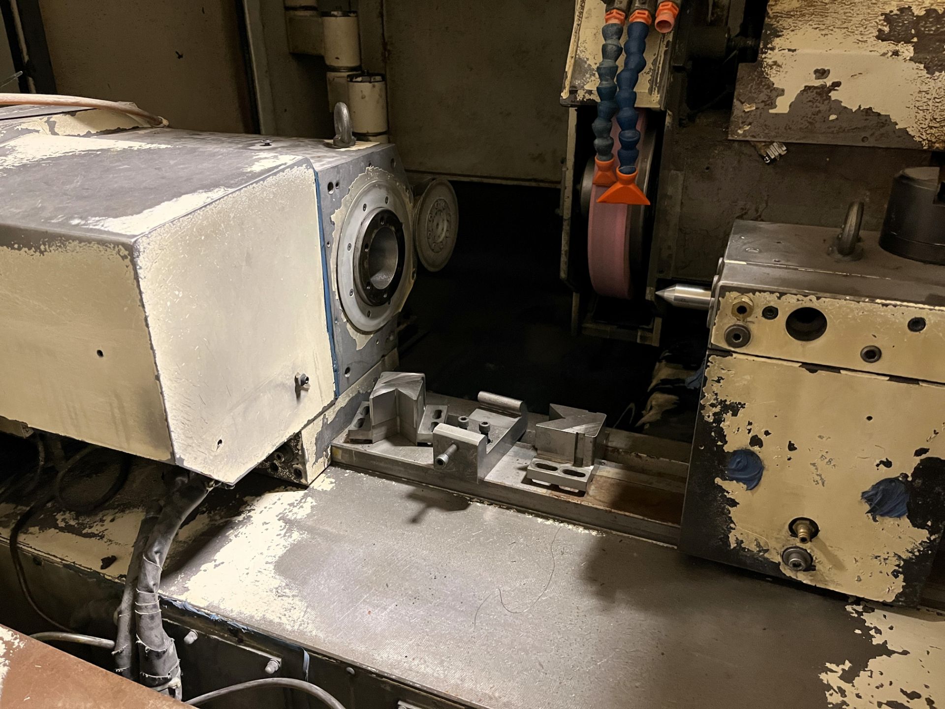 STUDER S32 CNC CYLINDRICAL GRINDER, FANUC 160I-T CNC CONTROL, X-300MM ...