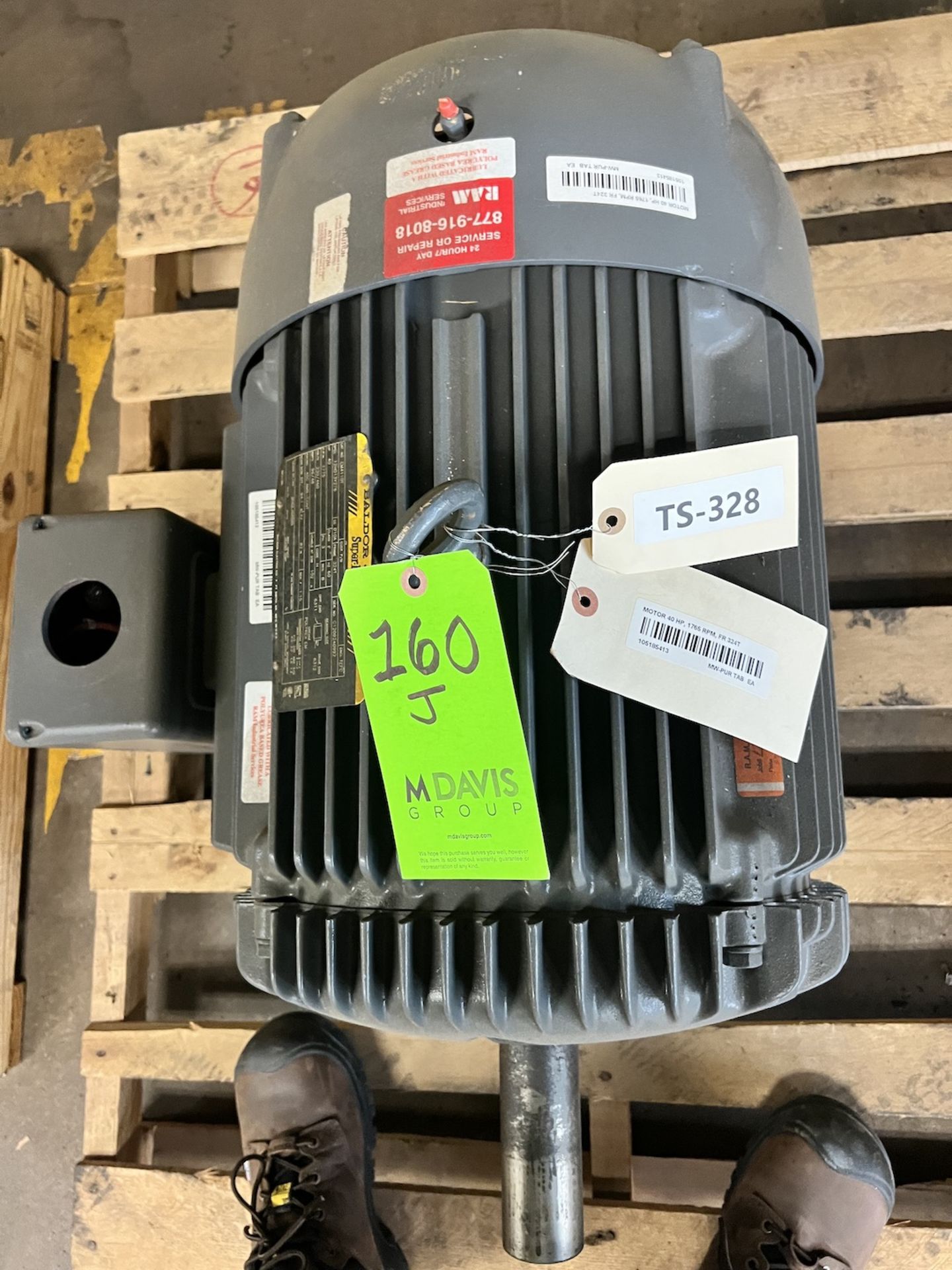 BALDOR 40 HP NOTOR, 1765 RPM, Frame 324T (SIMPLE LOADING FEE $110)