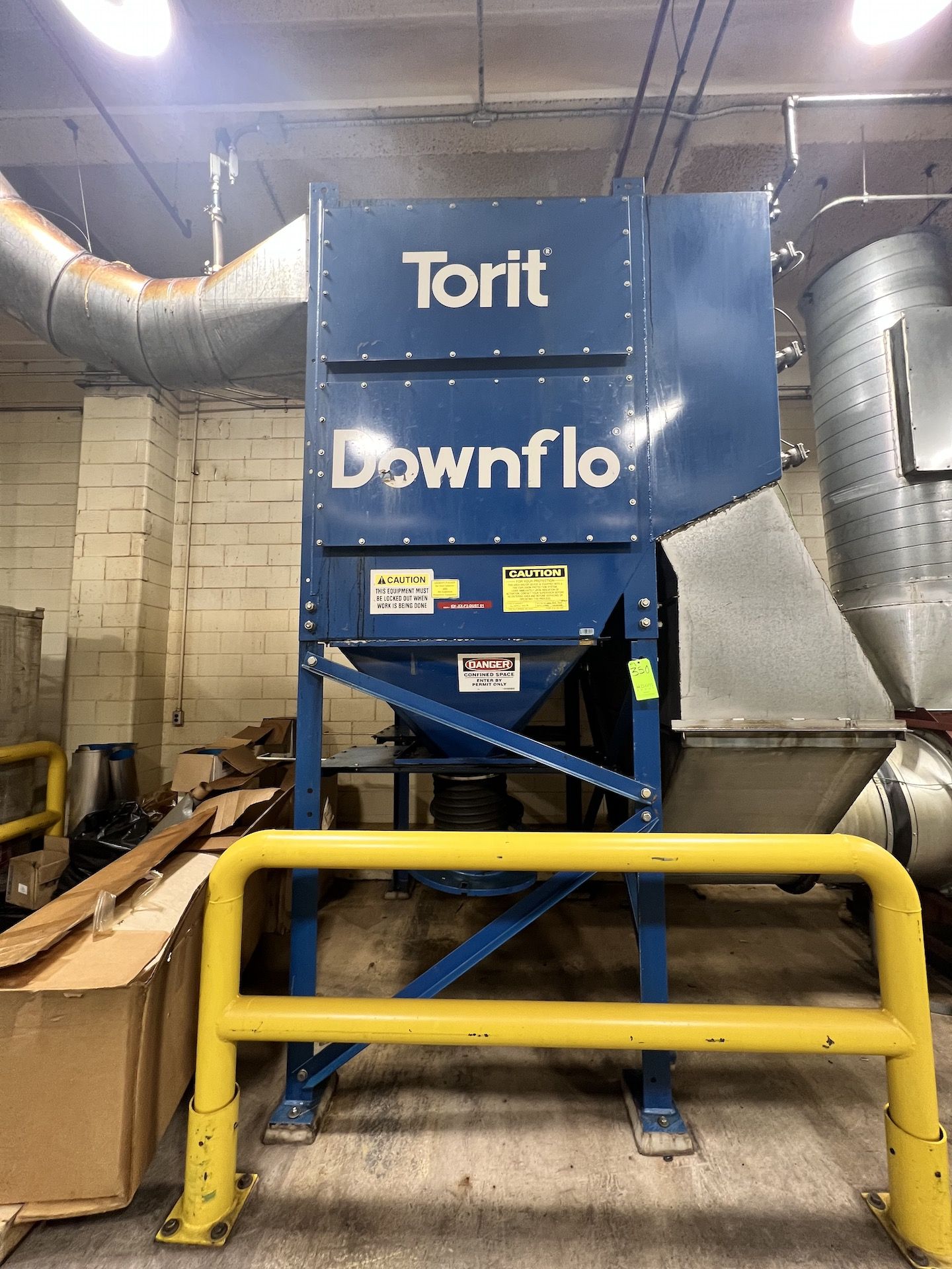 DONALDSON TORIT DOWNFLO DUST COLLECTOR, MODEL DF T3-24, S/N IG562777 ...