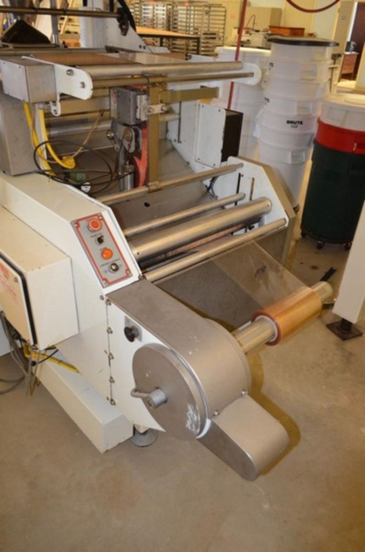 Woodman Polaris Stock Pouch Bagger and Ishida 14-Station Rotary Scale ...