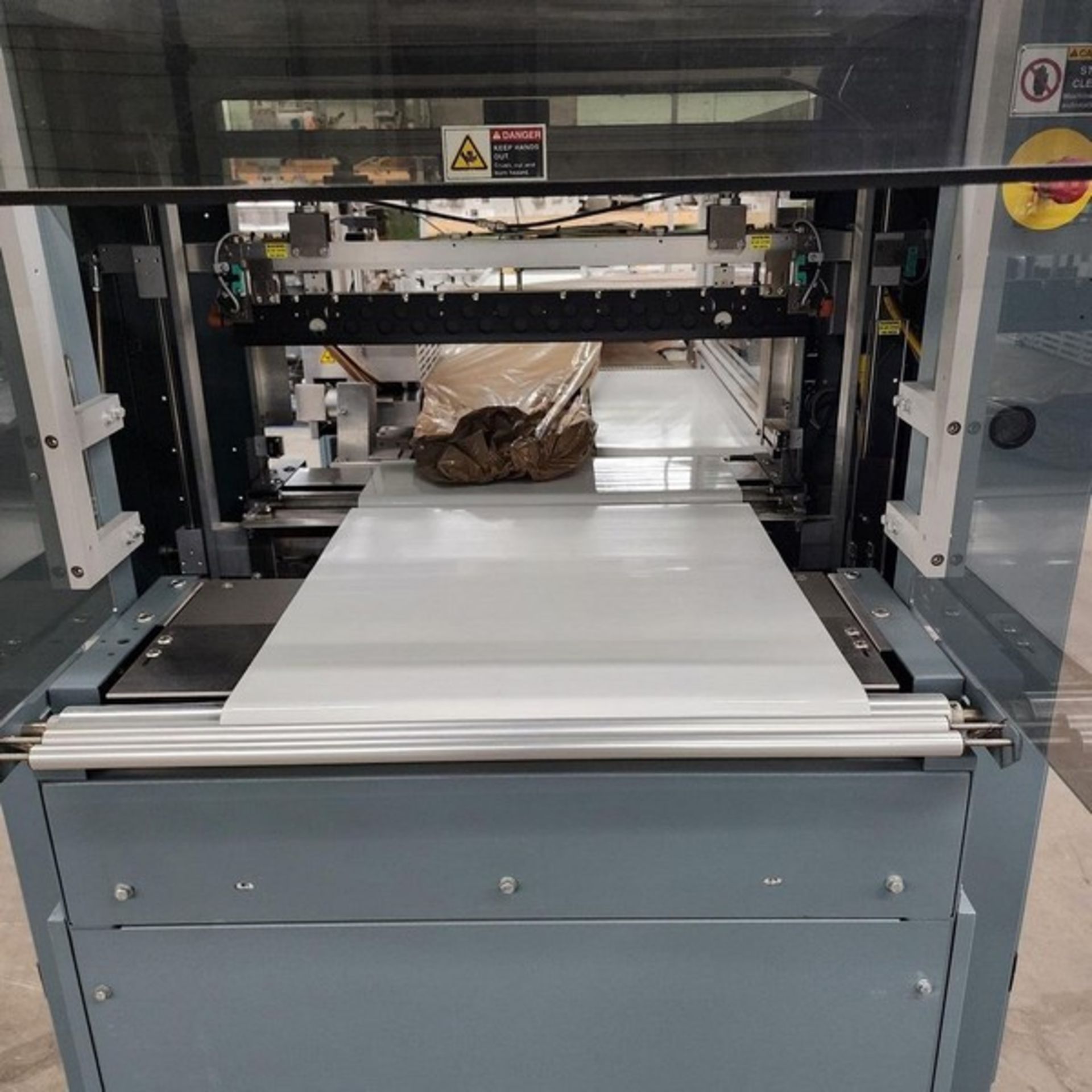 Shanklin Sealed Air Wrapper Model F7AC With Shrink Tunnel Model T81, 30 ...