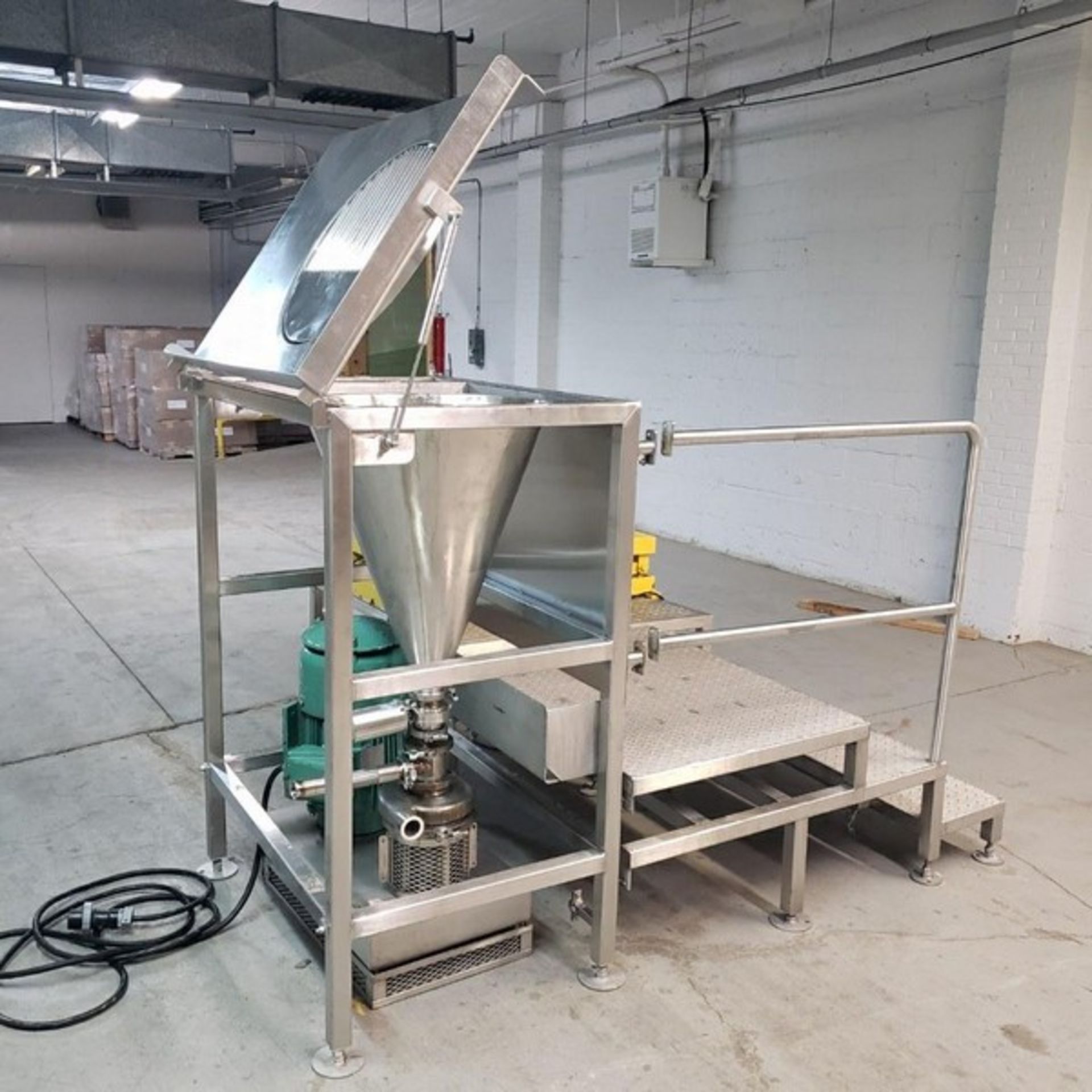 Tri-blender Symtem Tri Clover Blender Model 328MD On rack. Motor 15 HP ...
