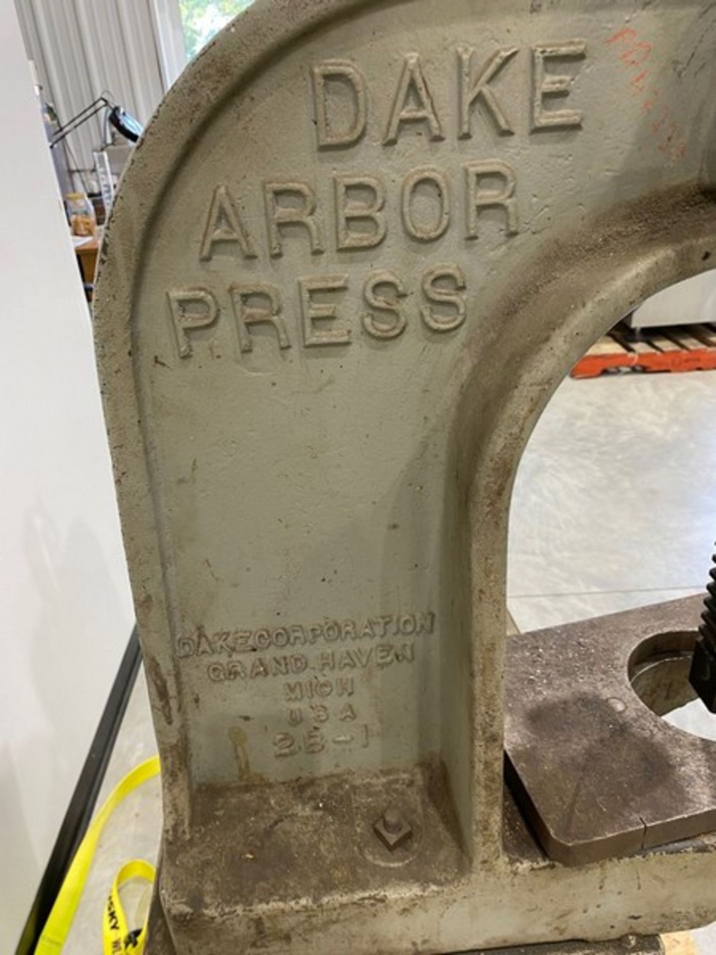 Drake Arbor Press, Model: 2B, 110 Volt. No reserve. As shown in photos ...