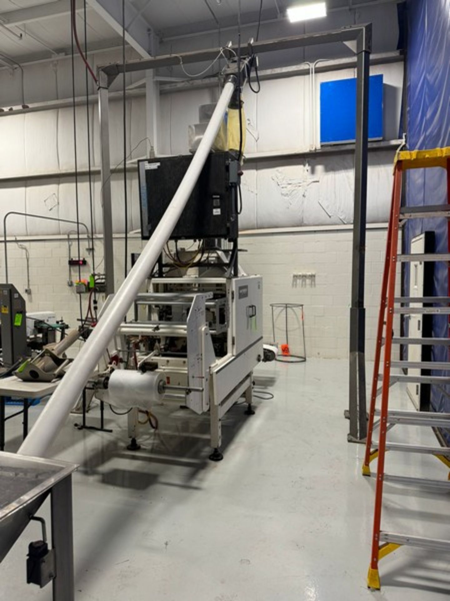 Hapman S/S Incline Screw Conveyor Auger, S/N X18234 AA, with S/S Hopper ...