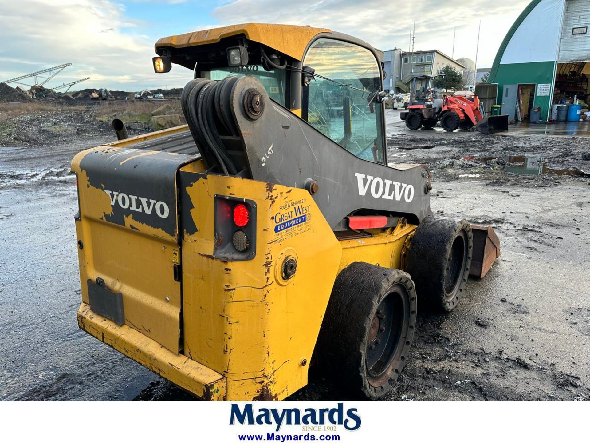 2012 Volvo MC115C skid steer loader, plumbed, quick attach bucket ...