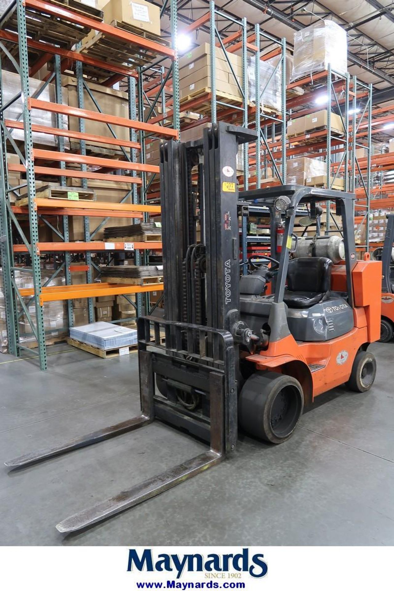 2007 Toyota 7FGCU45-BCS 8,850 Lb. Capacity LP Type Fork Lift 3-Stage ...