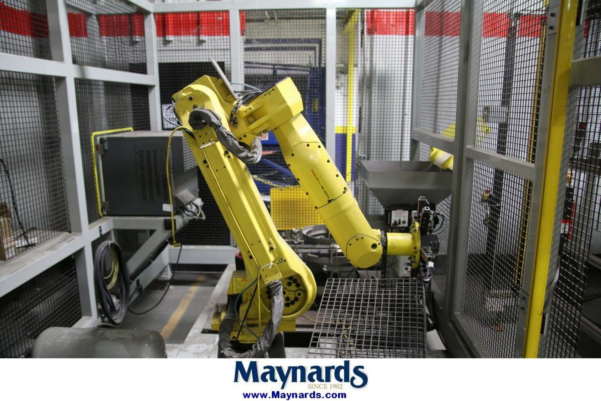 { Choice of lots: 371, 372, 373 } Fanuc Industrial Robot System with ...