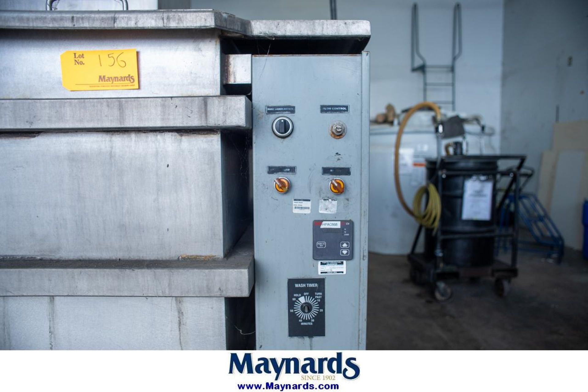 JRI Industries Parts Washer ; Model DAS513024SS2 [Loc: Building 4 ]