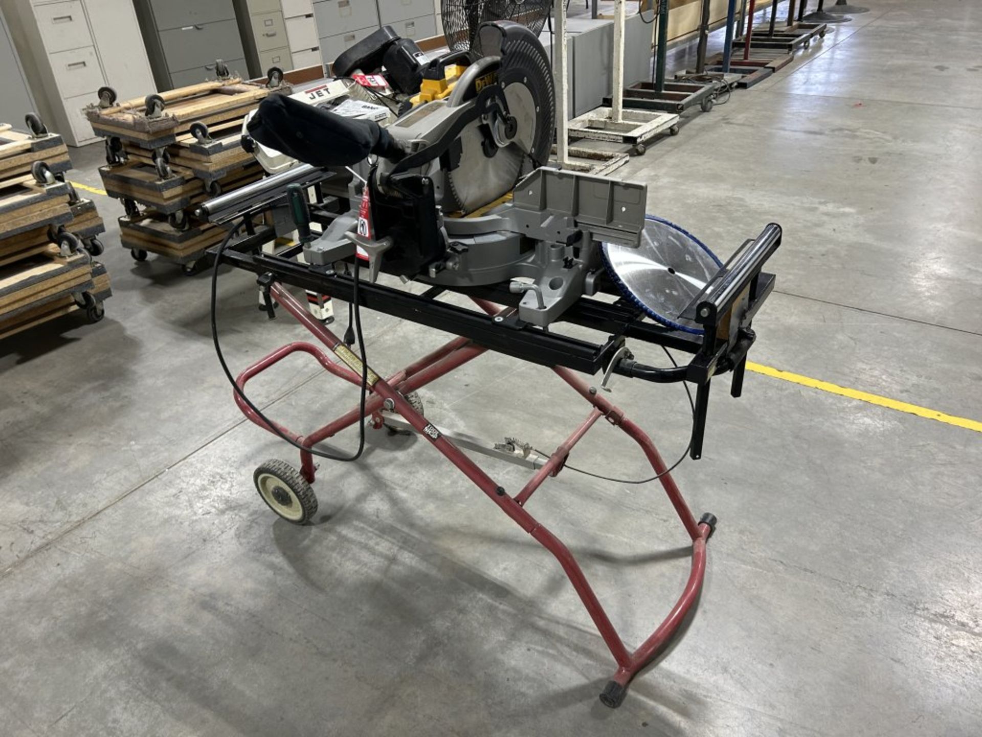 DEWALT DW715 12'' COMPOUND MITER SAW, TYPE 2, 120V, DOUBLE INSULATED ...