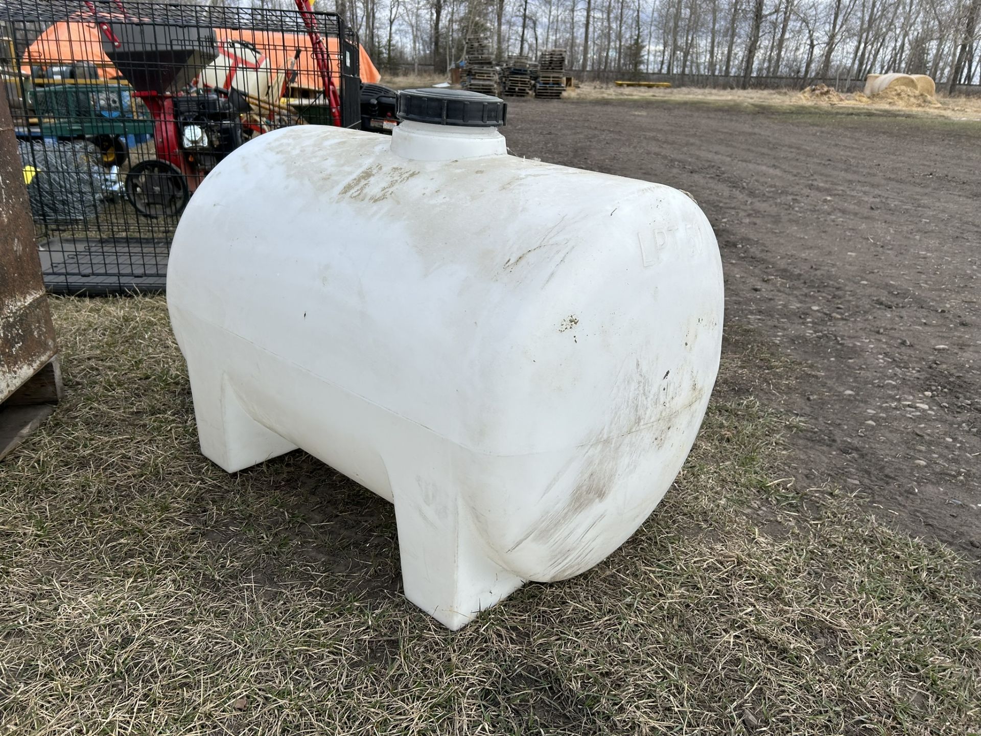 POLY TANK - 50 GAL