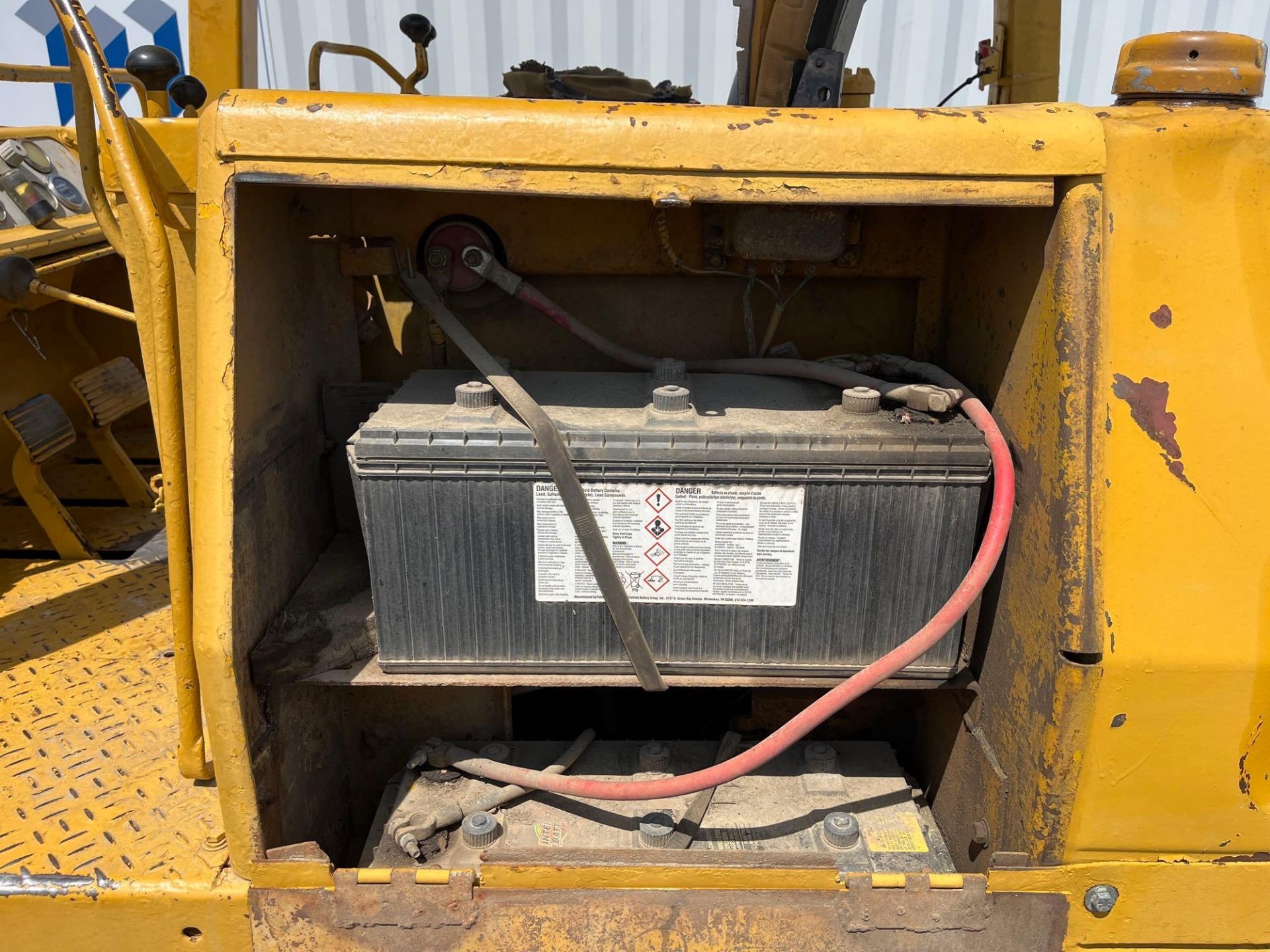 CAT 955K Crawler Loader, SN: 00171, Hours Showing: 1956, CAT Diesel ...