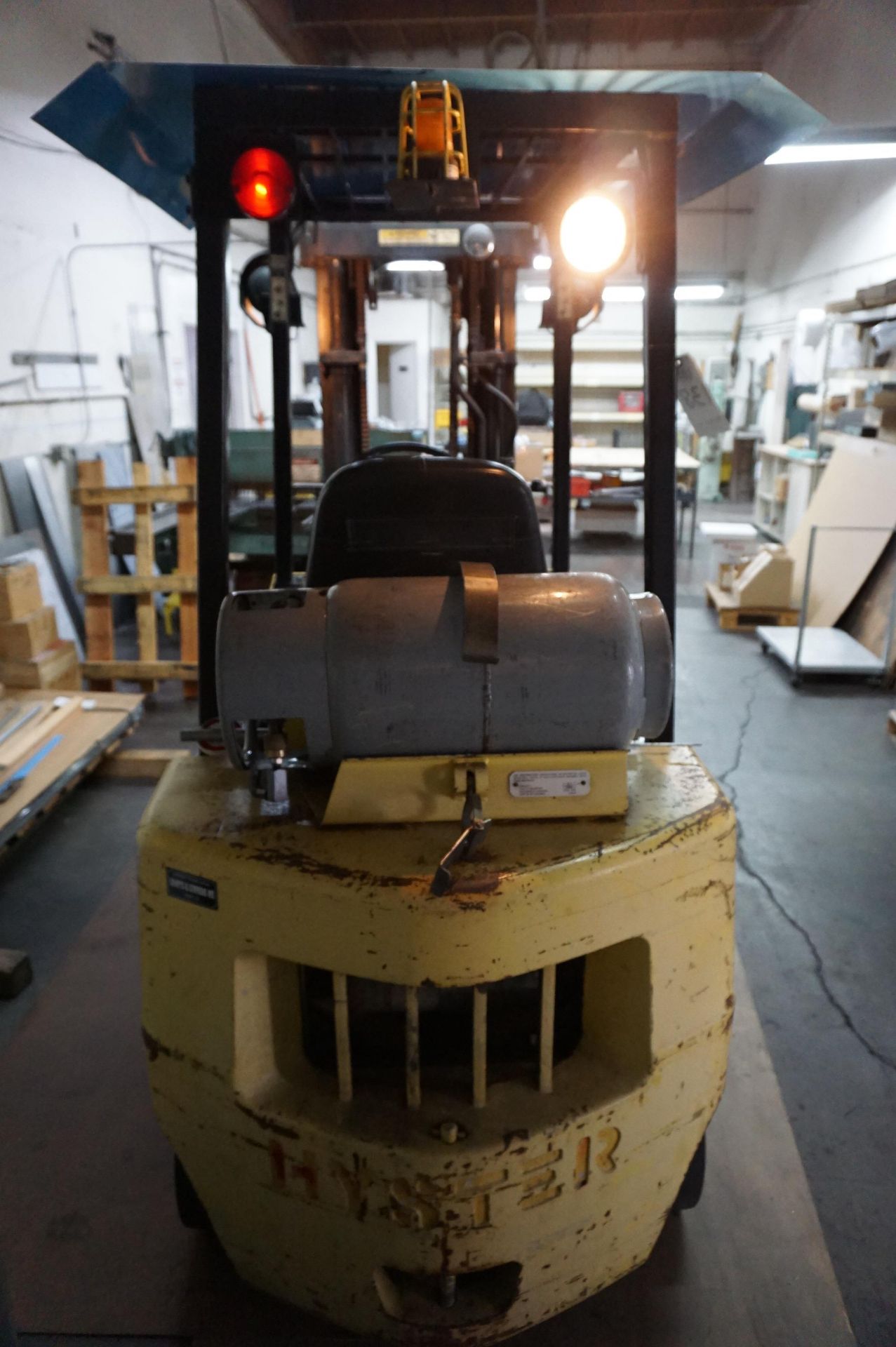 HYSTER LIFT TRUCK MODEL S50XL, S/N C187V08618R, APPROX WEIGHT 8500 LBS ...