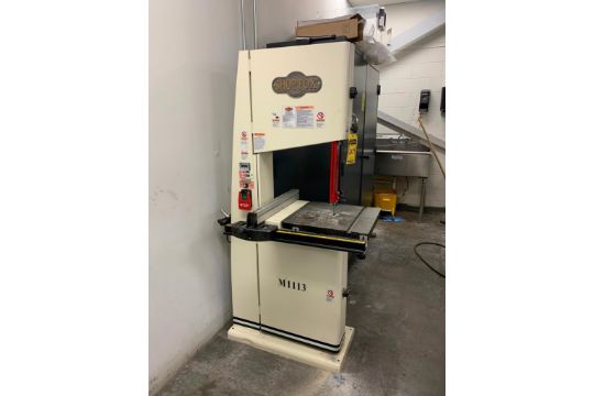 2014 Shop Fox 18" Vertical Band Saw, Model M1113, Band Welder, 220 V ...