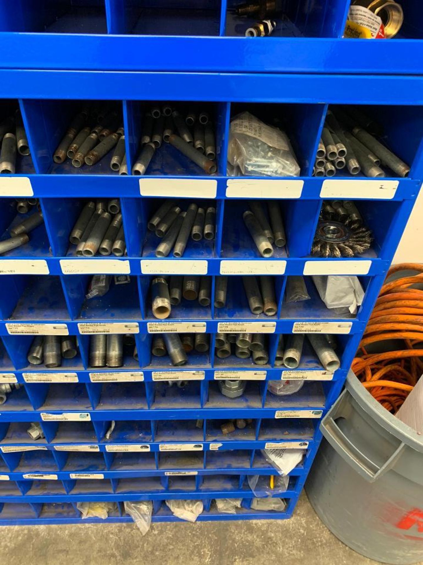 { Group of lots: 275, 276, 277, 278 } (2x) Fastenal Bolt Bins w ...