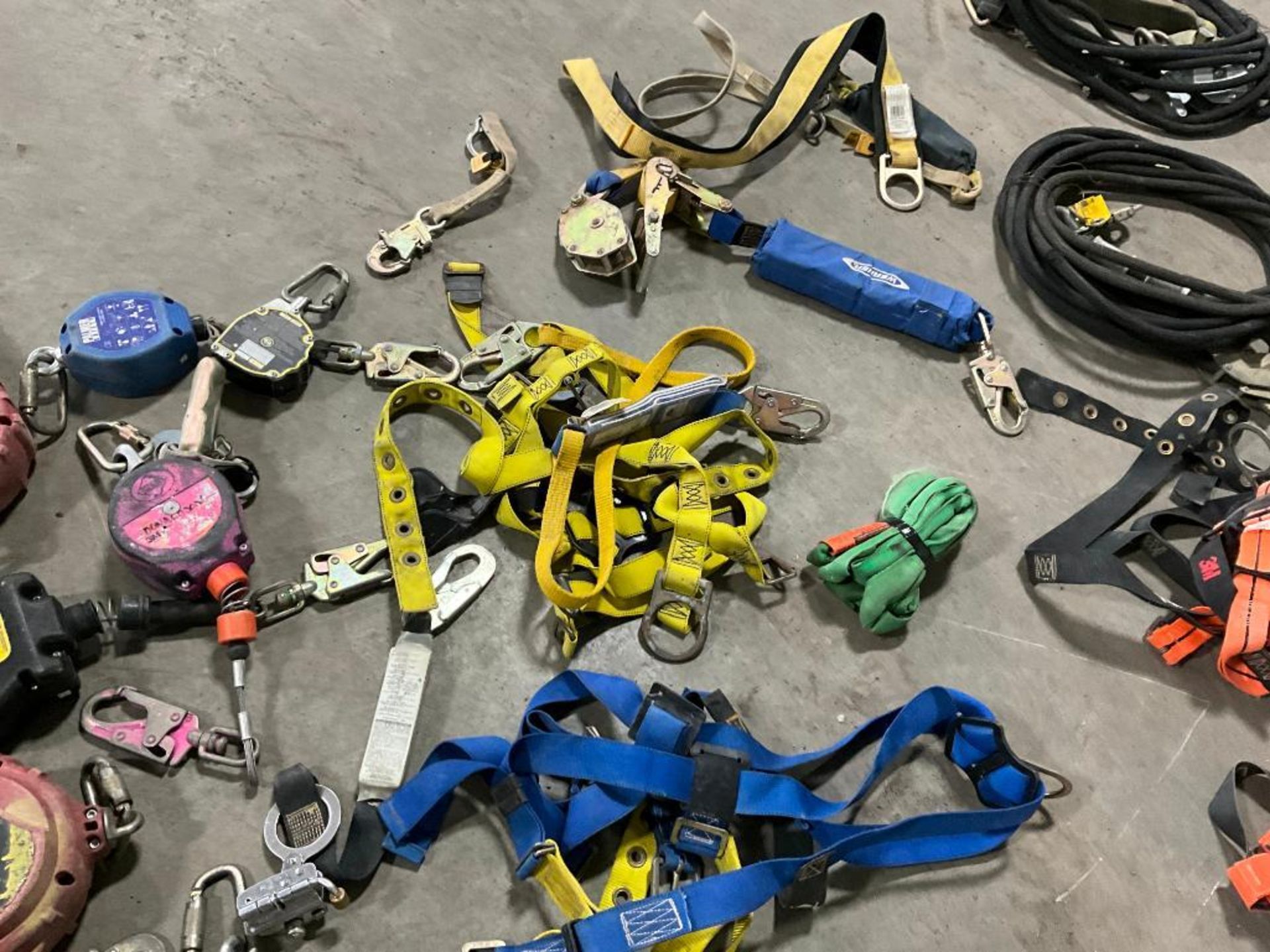 (10) DBI SALA Safety Equipment, (7) Rebel Protecta Safety Equipment, (6 ...