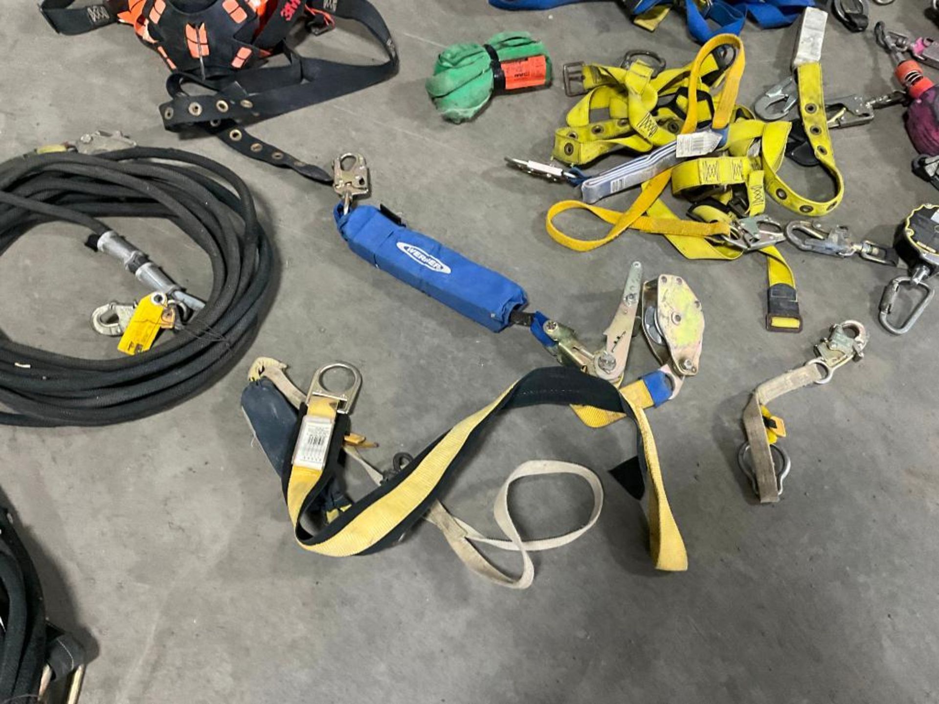 (10) DBI SALA Safety Equipment, (7) Rebel Protecta Safety Equipment, (6 ...