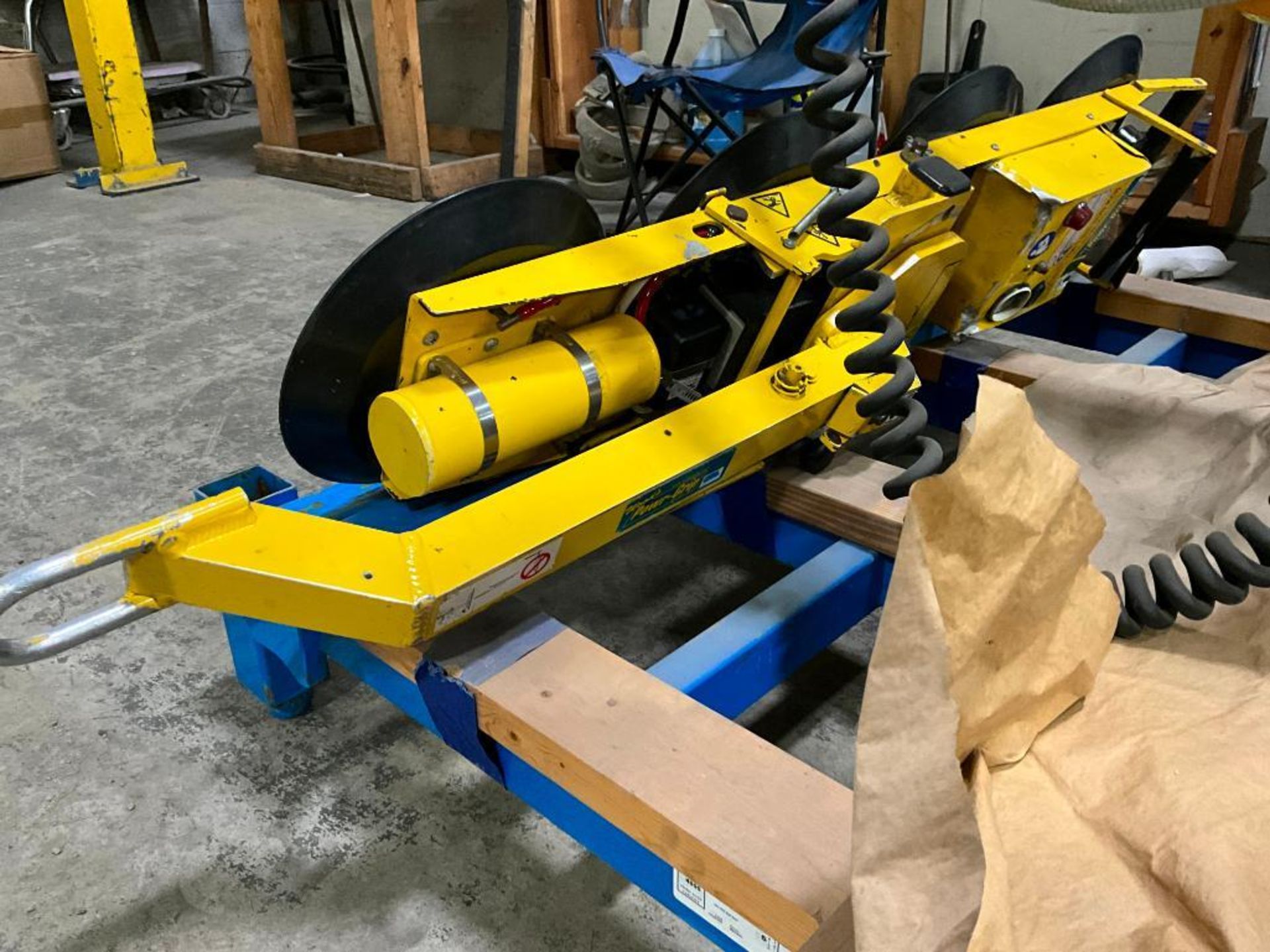 (2) Vacuum Sheet Lifters; (1) Anver Corporation Vacuum Sheet Lifter ...