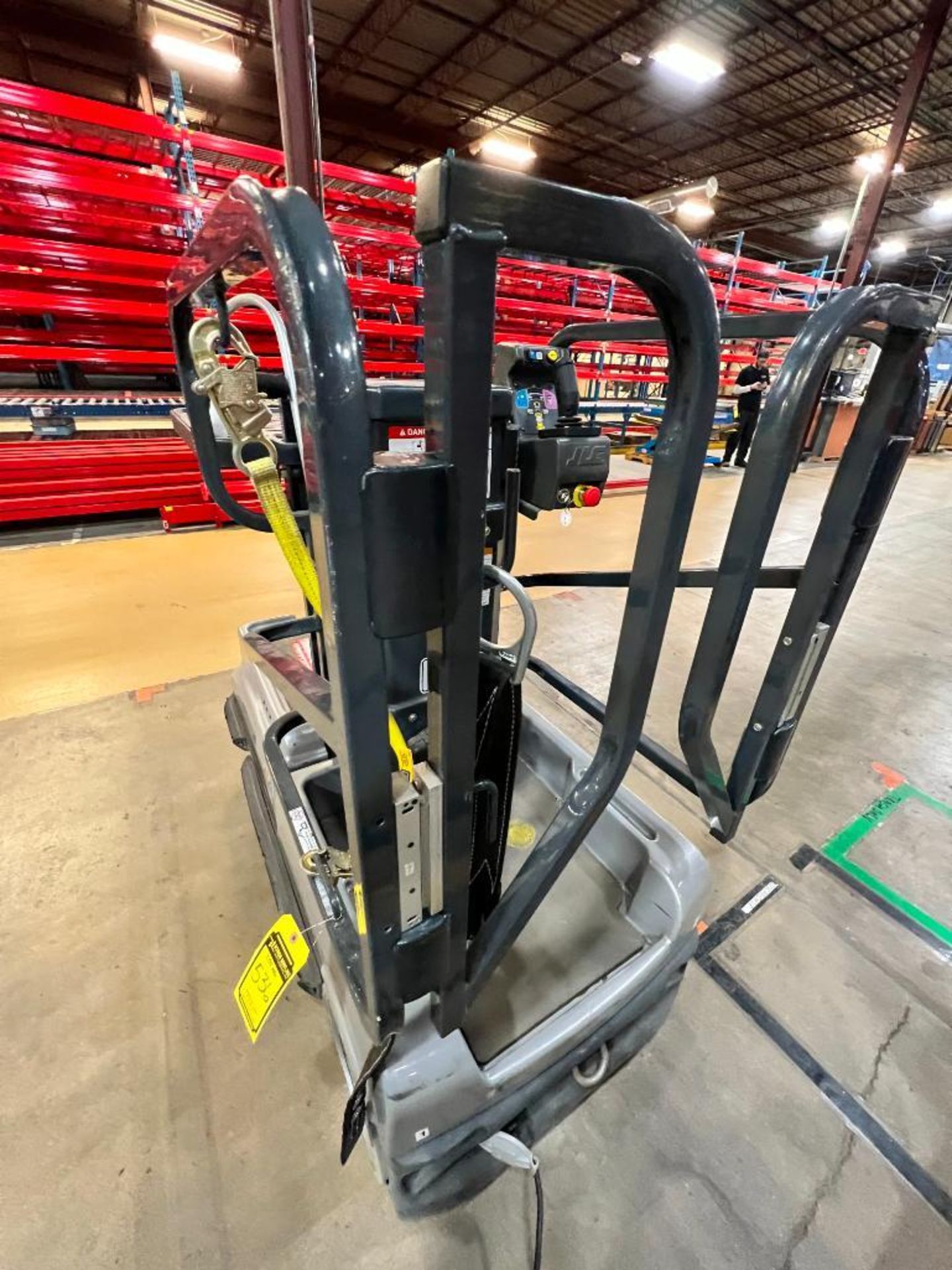 { Choice of lots: 535, 536 } JLG Industries Aerial Lift, No Data Plate ...