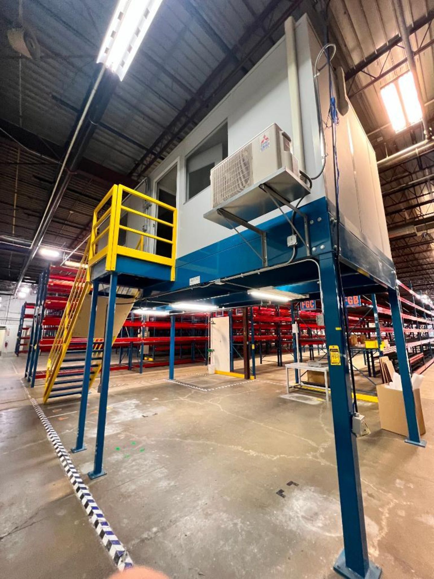 Cubic Designs Mezzanine System Modular Office. 240 Sq. Ft., 125 P.S.F ...