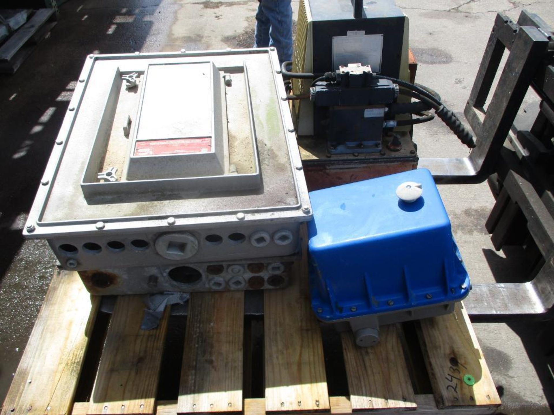 Hydraulic Unit, Actuator, Enclosers
