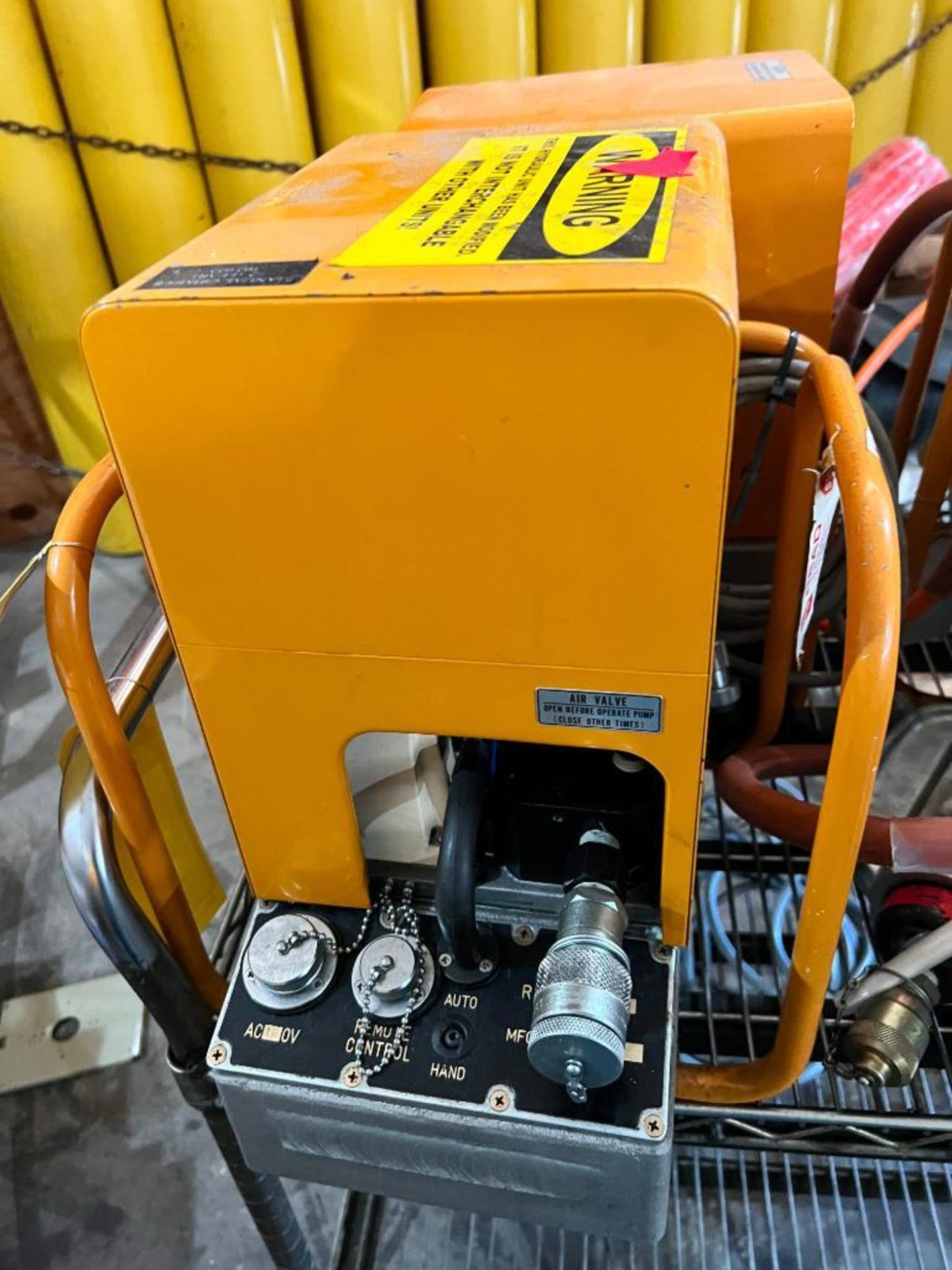 { Choice of lots: 3, 4, 5, 6, 7, 8, 9 } Huskie Tools Hydraulic Pump, 3/ ...
