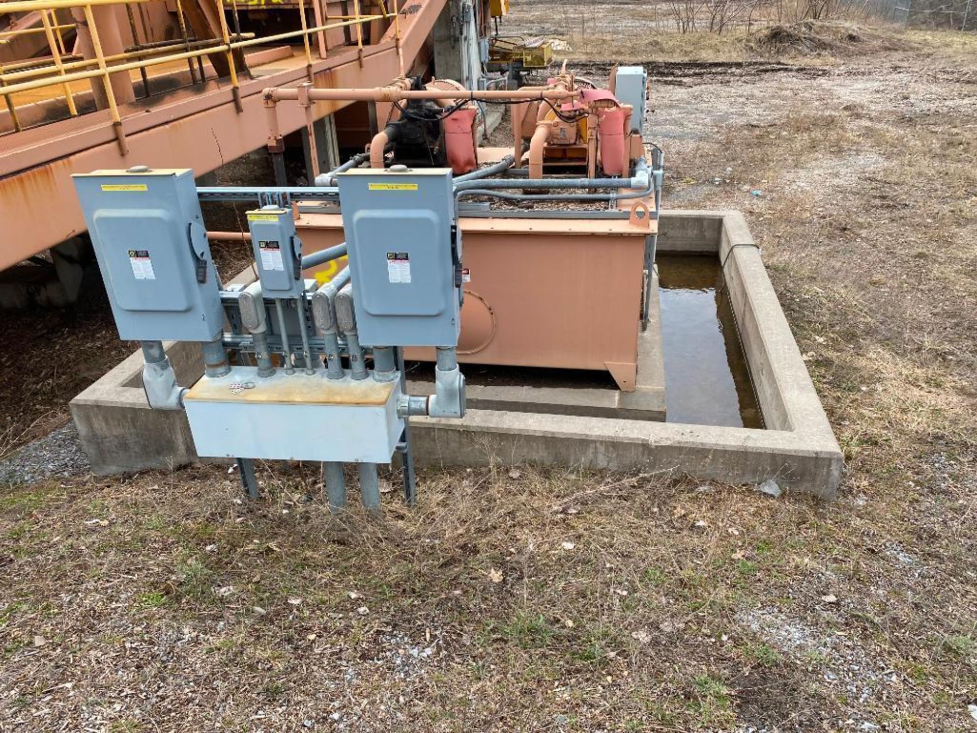 Phelps Truck Dumper, Model AX270FB63, 120,000 LB. Cap., 69' L x 106" W ...