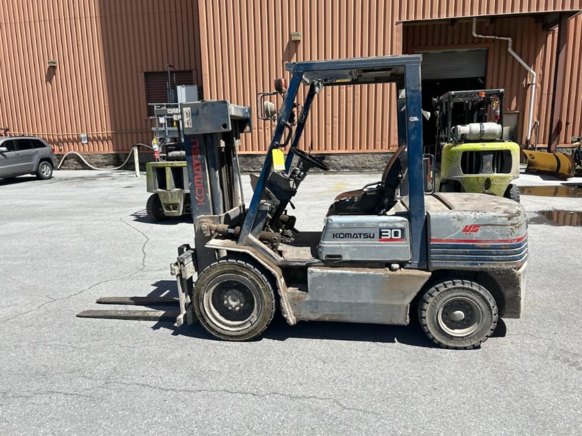 Komatsu 6,000 LB. Forklift, Model FD30VT11, 3-Stage Mast, Sideshift, 42 ...