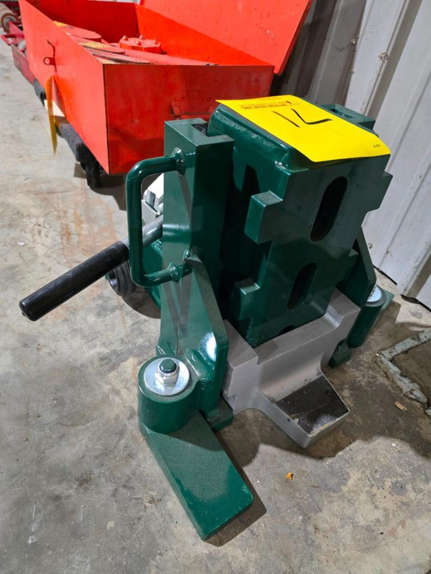 { Choice of lots: 70, 71 } Hilman 25-Ton Deluxe Hydraulic Toe Jack ...
