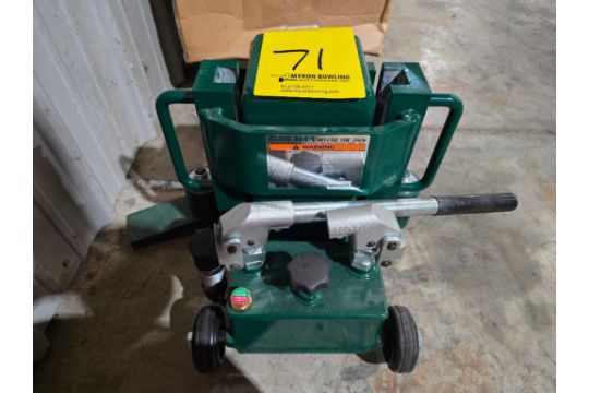 { Choice of lots: 70, 71 } Hilman 25-Ton Deluxe Hydraulic Toe Jack ...