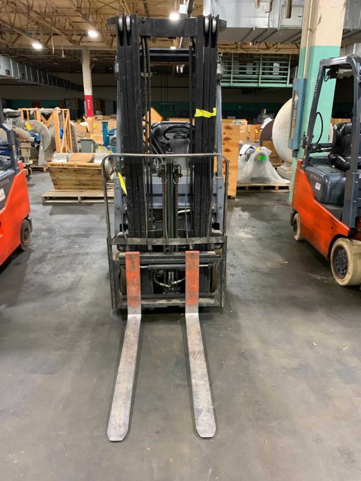 { Choice of lots: 643 } Toyota 3,000 LB. Capacity Forklift, Model ...