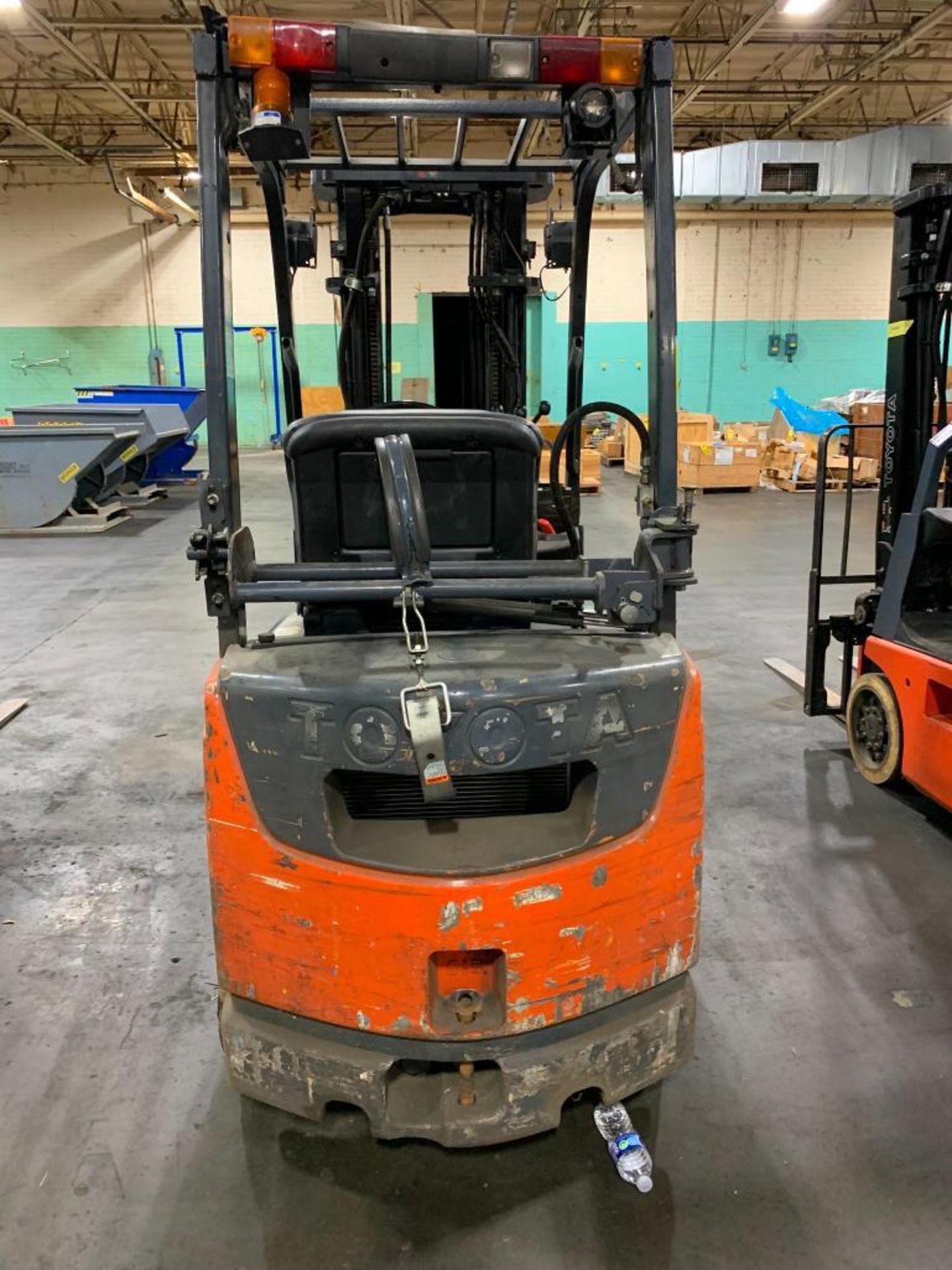 { Choice of lots: 643 } Toyota 3,000 LB. Capacity Forklift, Model ...
