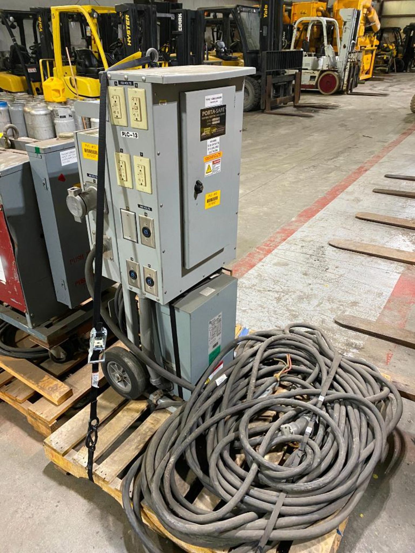 { Group of lots: 144a, 144b } Power Distribution Box, 25KVA Transformer
