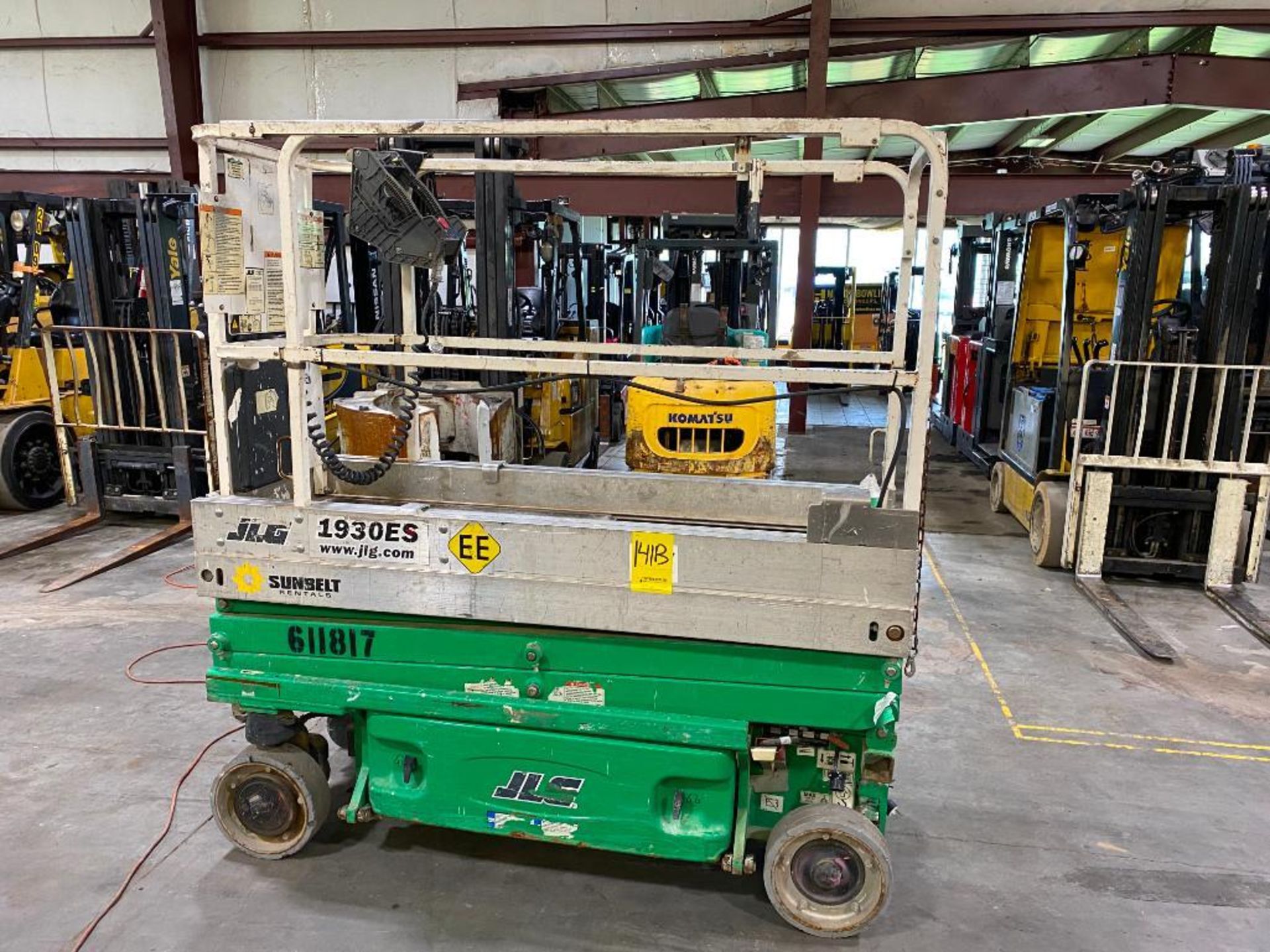 JLG 1930ES Scissor Lift, S/N 0200229104, 18.8' Platform Height, 432 Hours