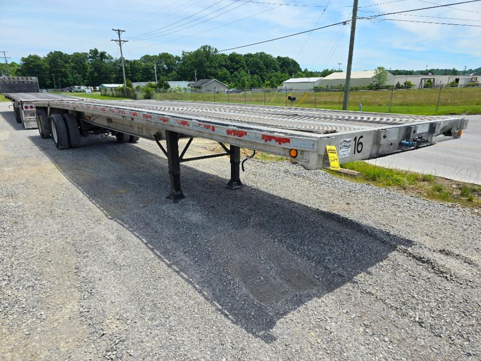 2001 Raven Spread Axle Aluminum Flatbed Trailer, 78,800 GVWR, Air Ride ...