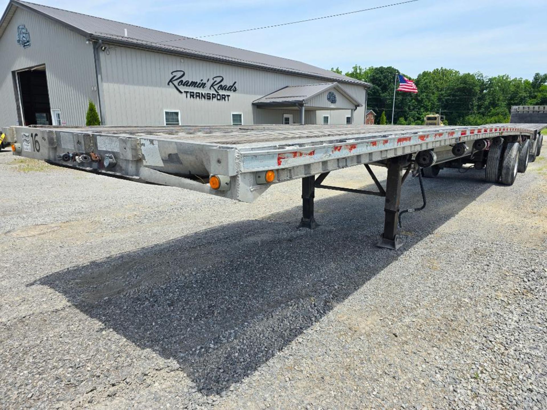 2001 Raven Spread Axle Aluminum Flatbed Trailer, 78,800 GVWR, Air Ride ...